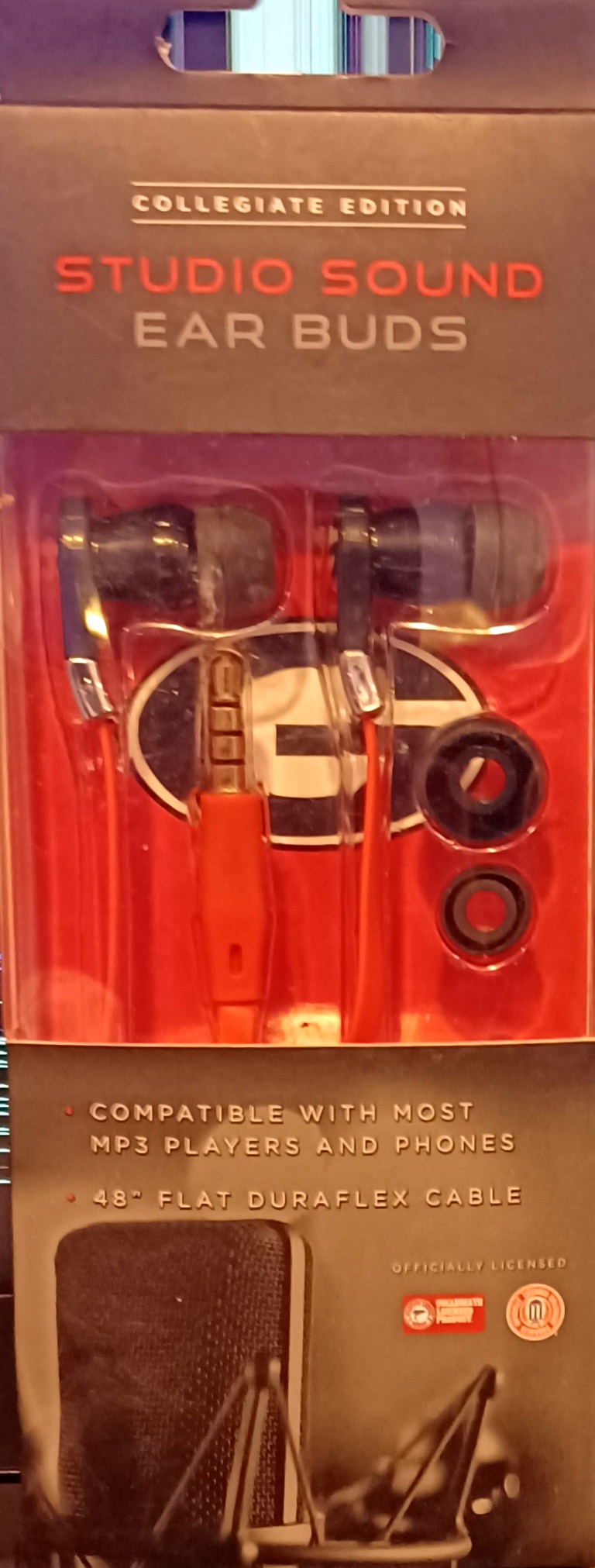 Collage Georgia Bulldogs Earbuds | Property Room