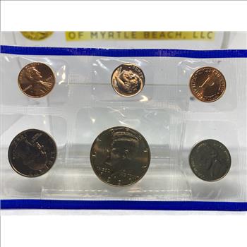 1992 United States Mint Uncirculated Coin Set w/D and P mark | Property ...