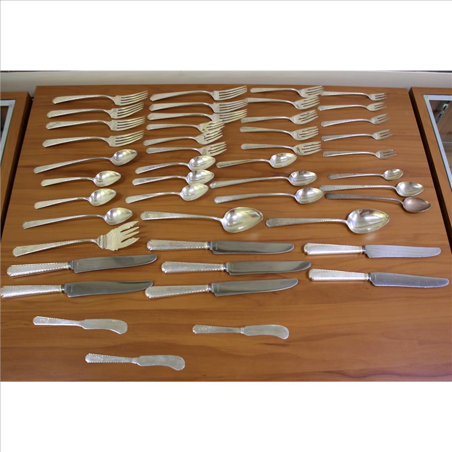 Weidlich Virginia Sterling Set of 46 Sterling Silver Flatware Set ...