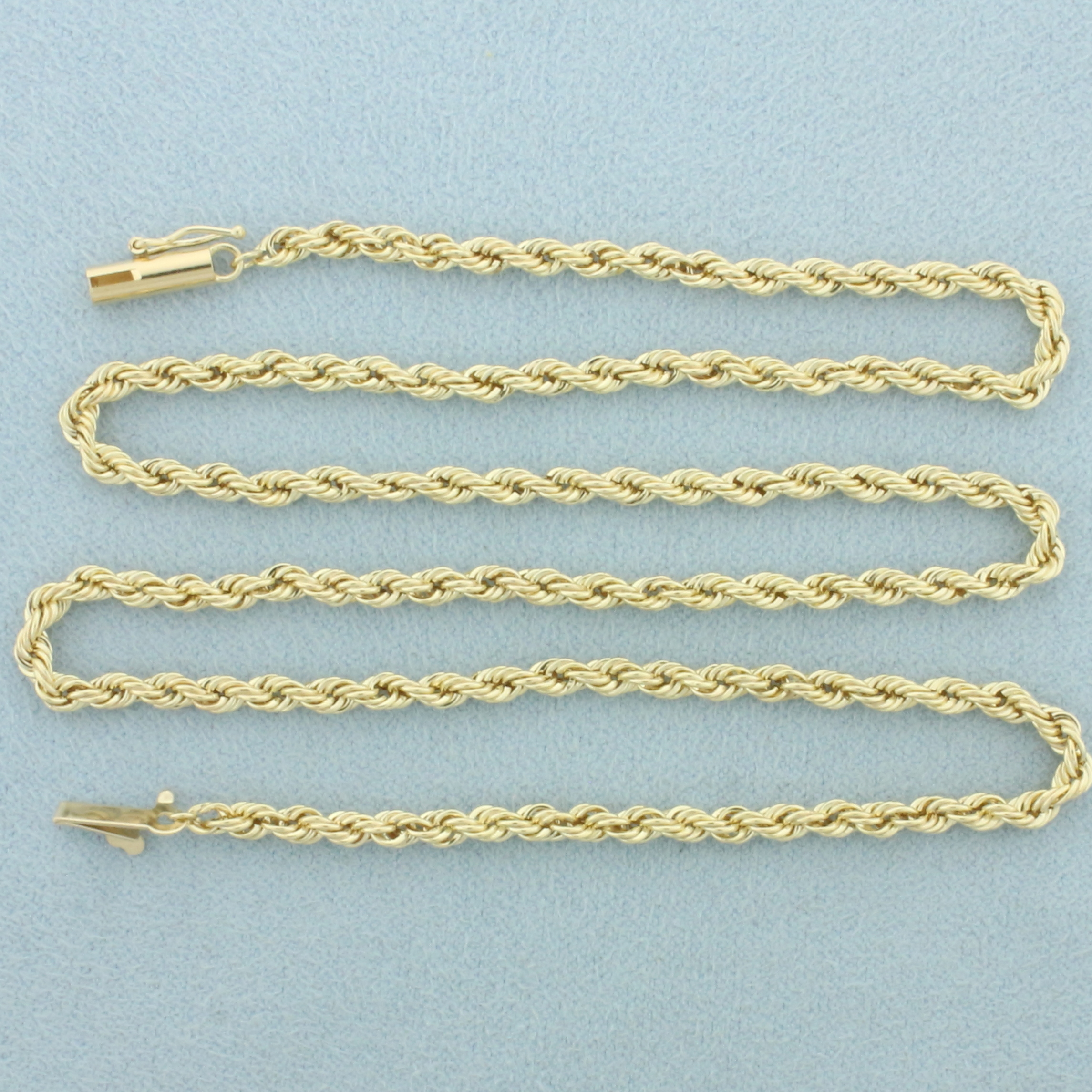 18 Inch Rope Link Chain Necklace in 14k Yellow Gold | Property Room