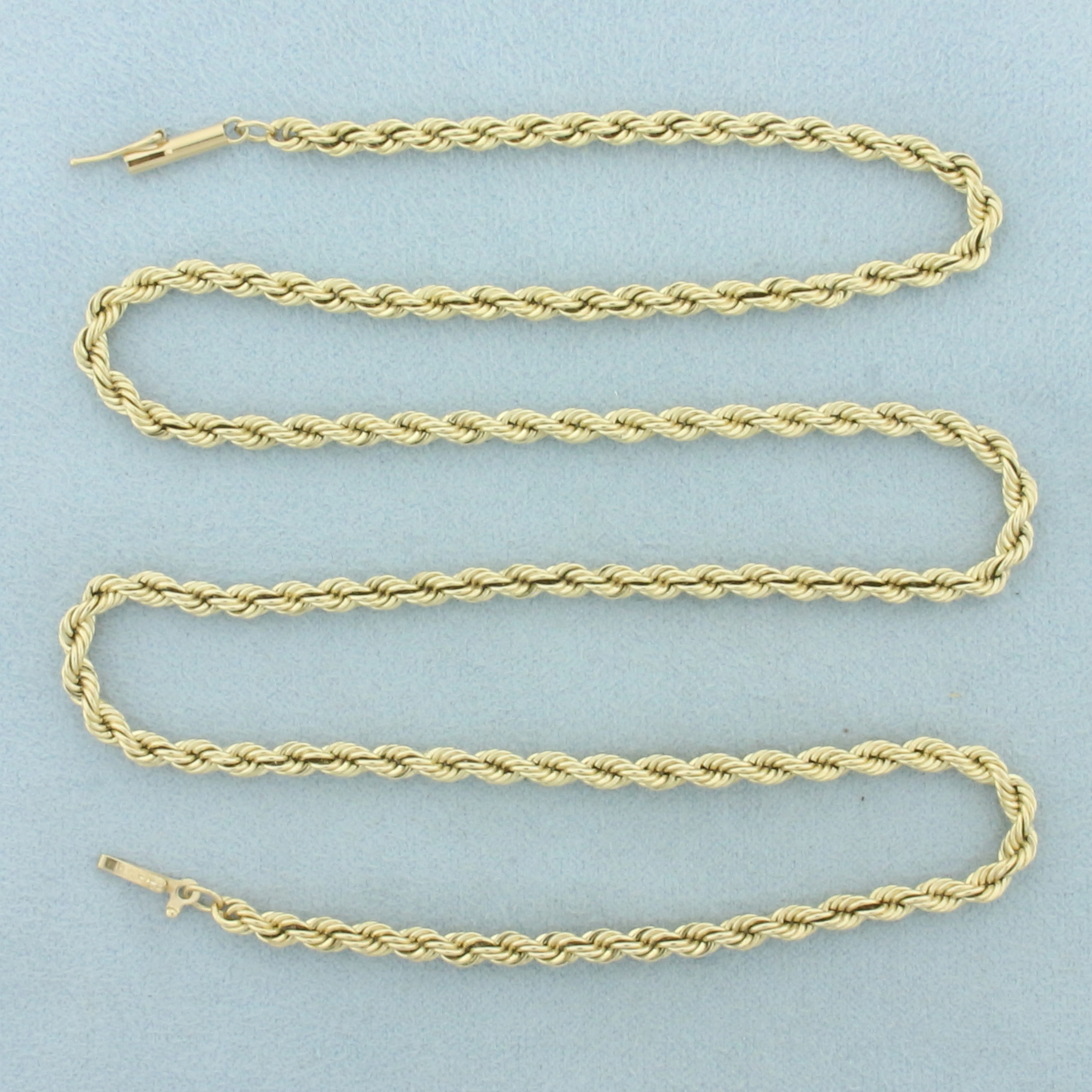 20 Inch Solid Rope Link Chain Necklace in 14k Yellow Gold | Property Room