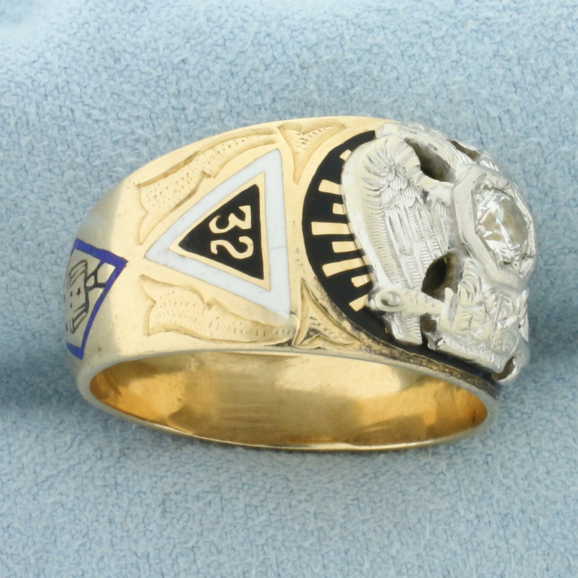 32 Degree Diamond Masonic Ring in 14k Yellow Gold | Property Room