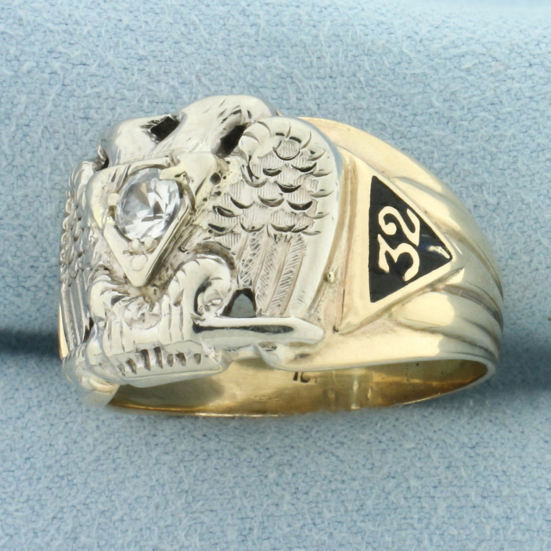 32 Degree Masonic Ring in 10k Yellow Gold | Property Room
