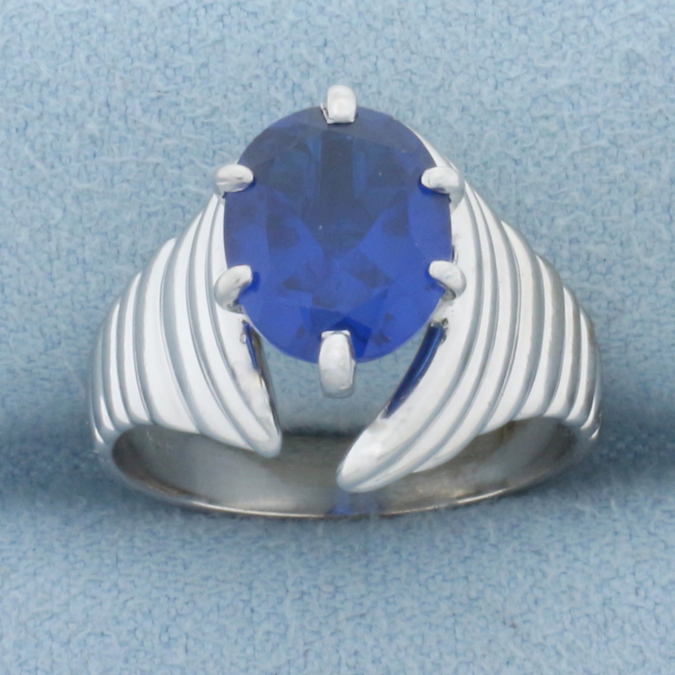 3ct Lab Sapphire Scalloped Design Ring in 14k White Gold | Property Room