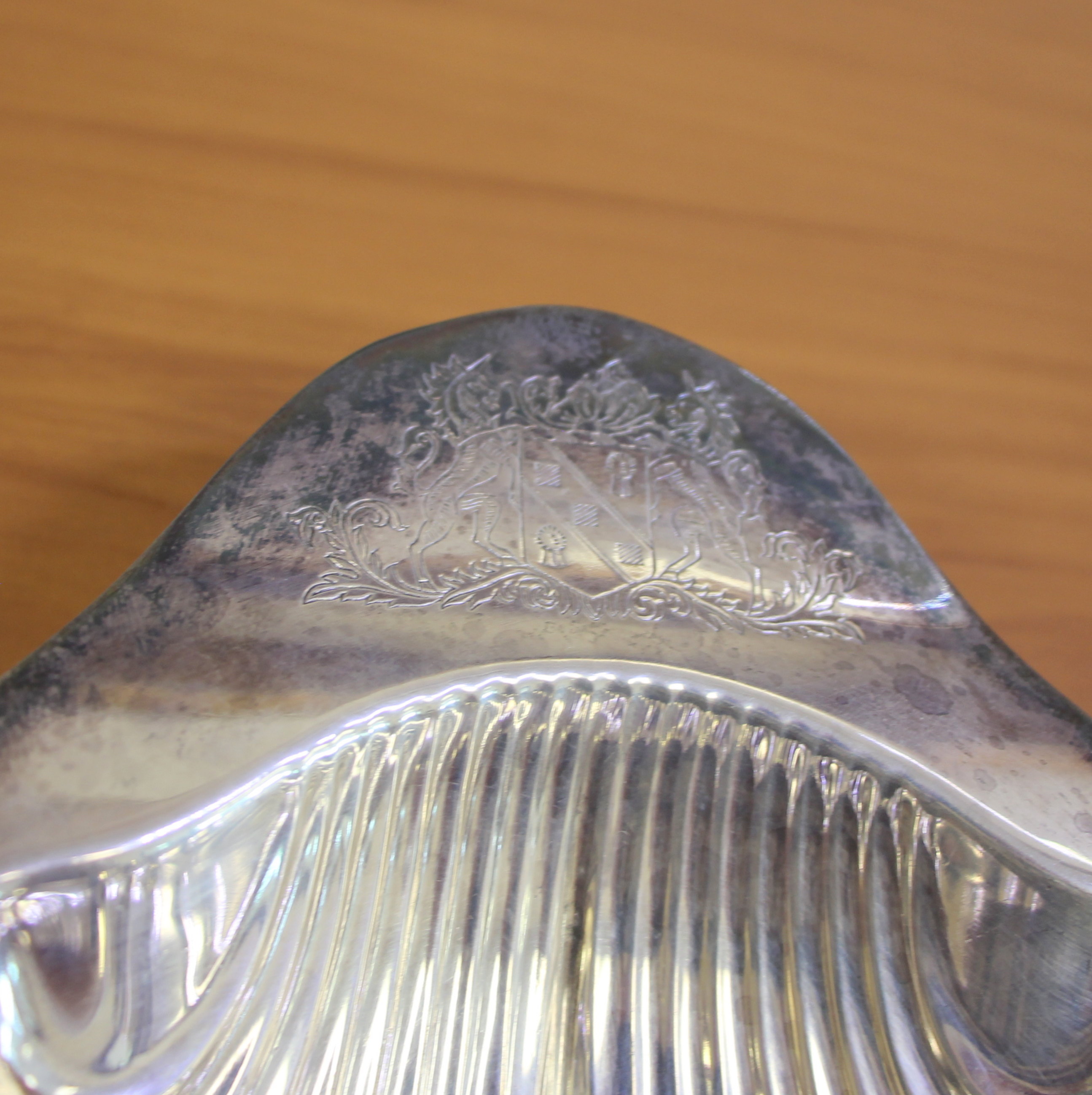 Antique Barker Brothers Fine English Silver Plated Heraldic Shell Bowls ...