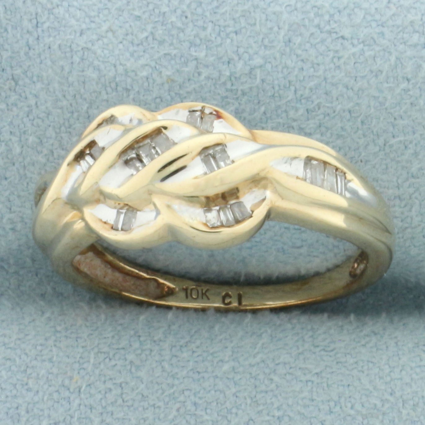 Baguette Diamond Knot Design Ring in 10k Yellow Gold | Property Room