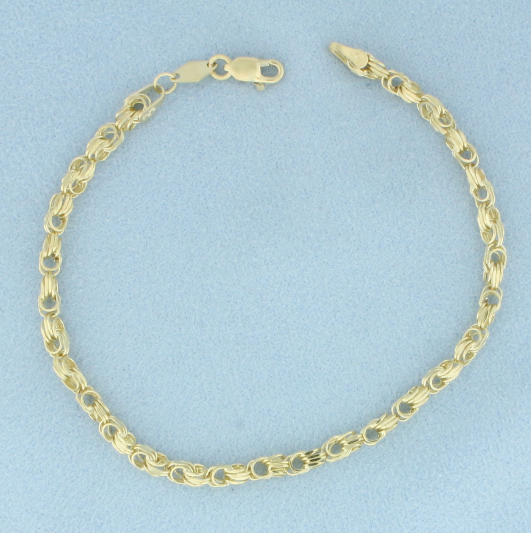 Beveled Designer Chain Link Bracelet in 14k Yellow Gold | Property Room