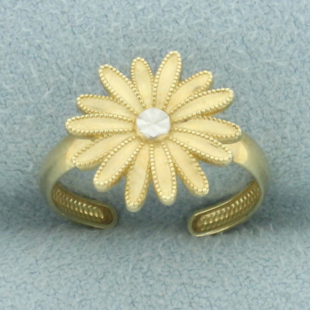Daisy Flower Pinky Ring in 14k Yellow Gold | Property Room