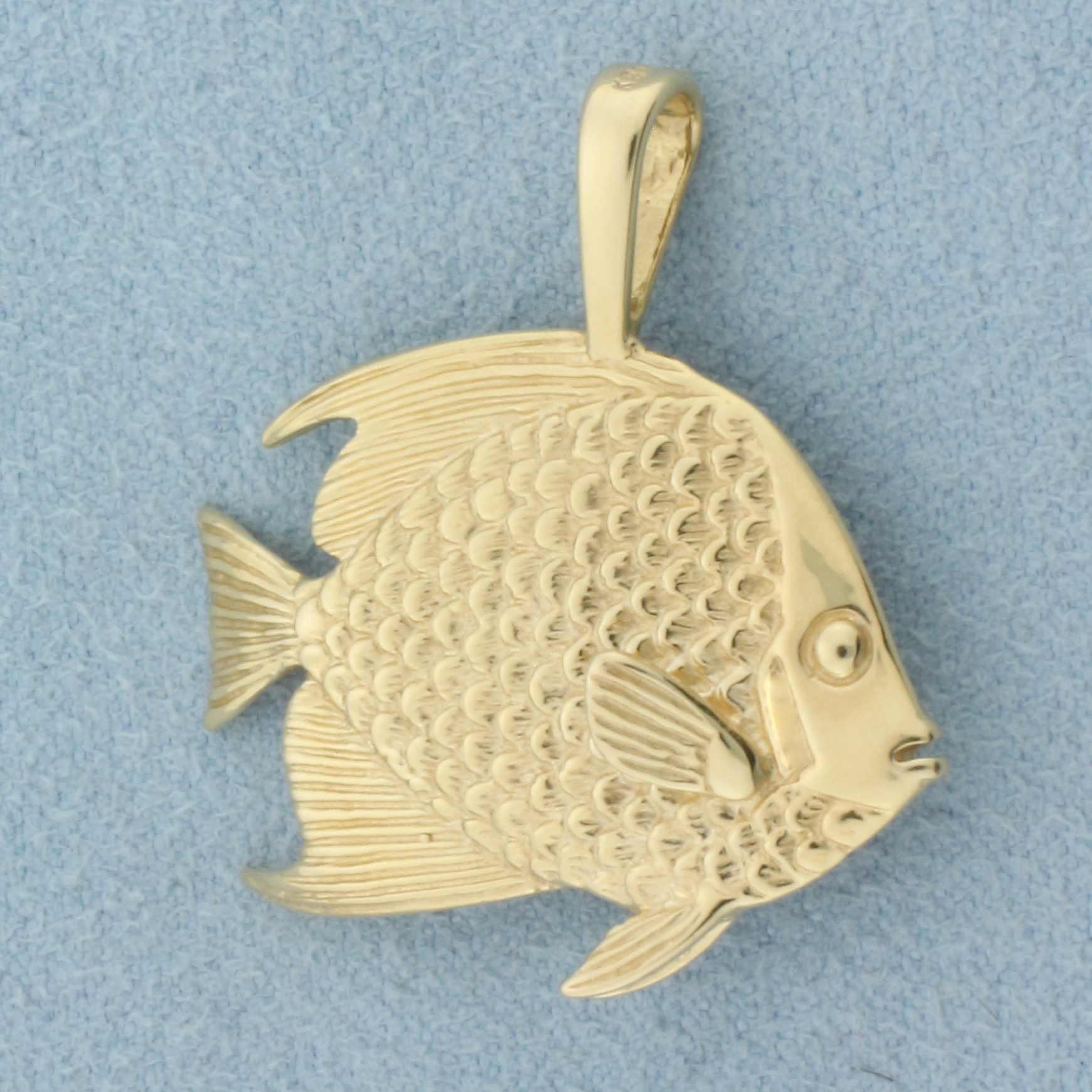 Designer Kabana Fish Pendant in 14k Yellow Gold | Property Room