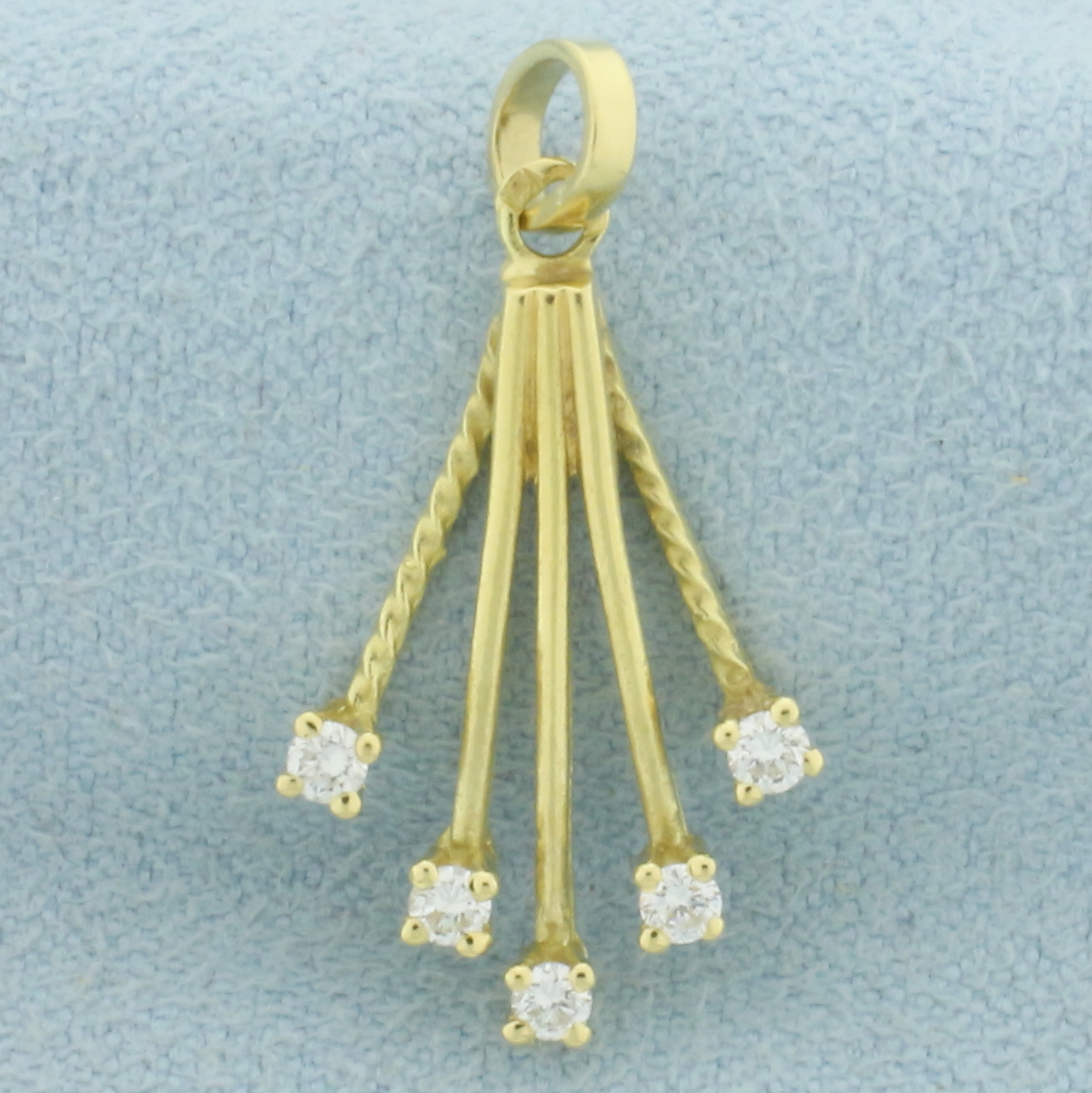 Diamond Spray Design Pendant in 18k Yellow Gold | Property Room