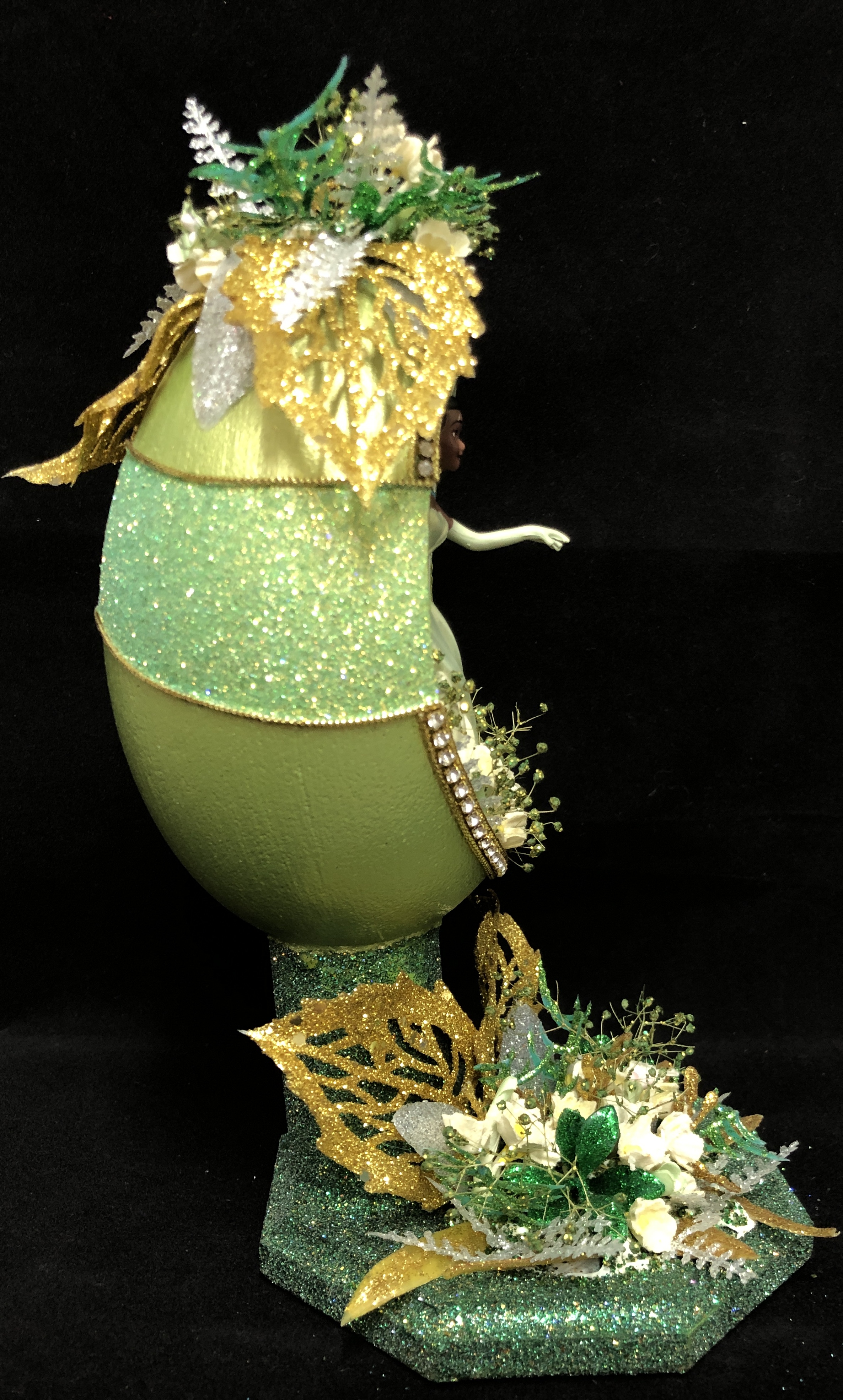 Disney Princess and The Frog Hand Created Emu Egg Sculpture | Property Room