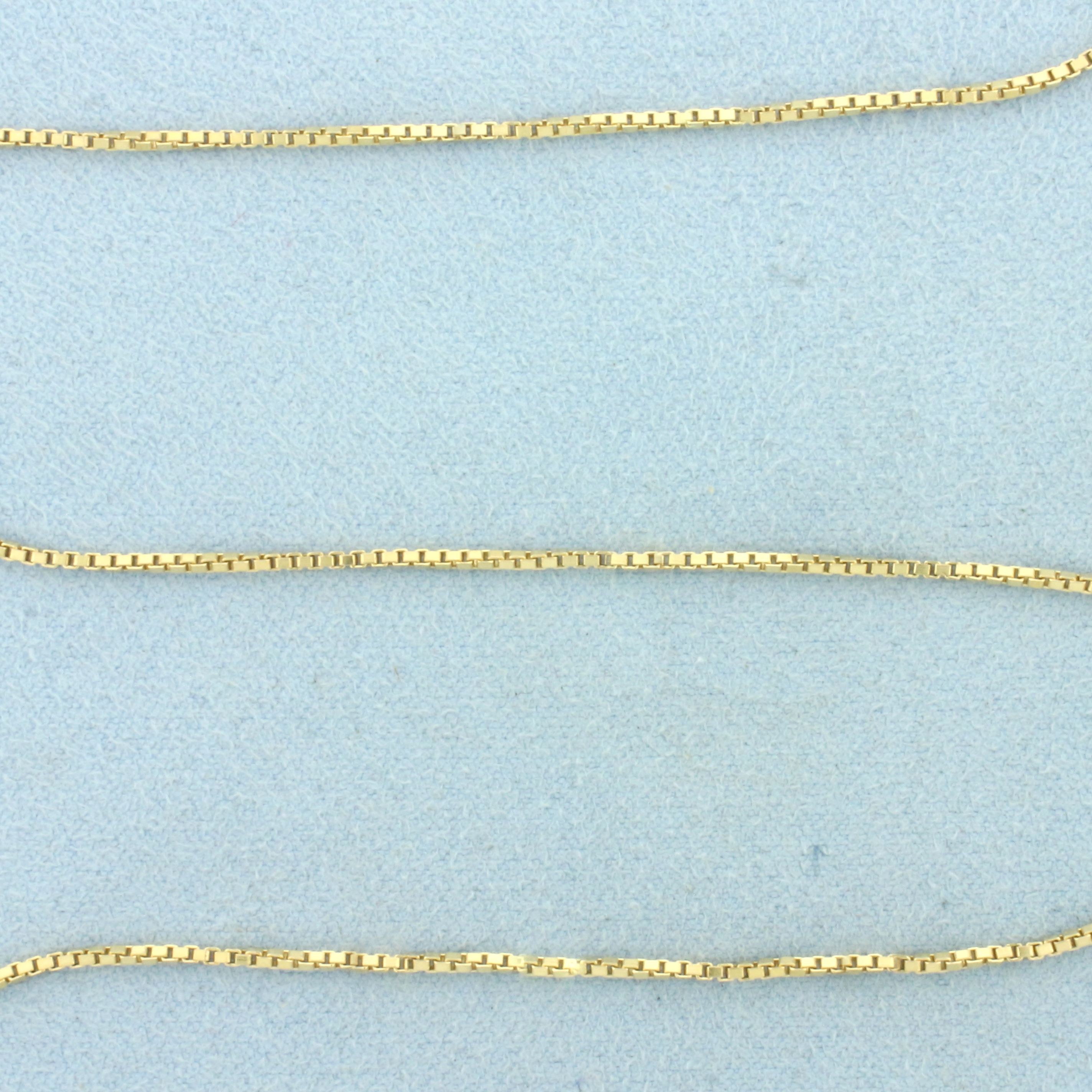 Italian 20 Inch Box Link Chain Necklace in 14k Yellow Gold | Property Room