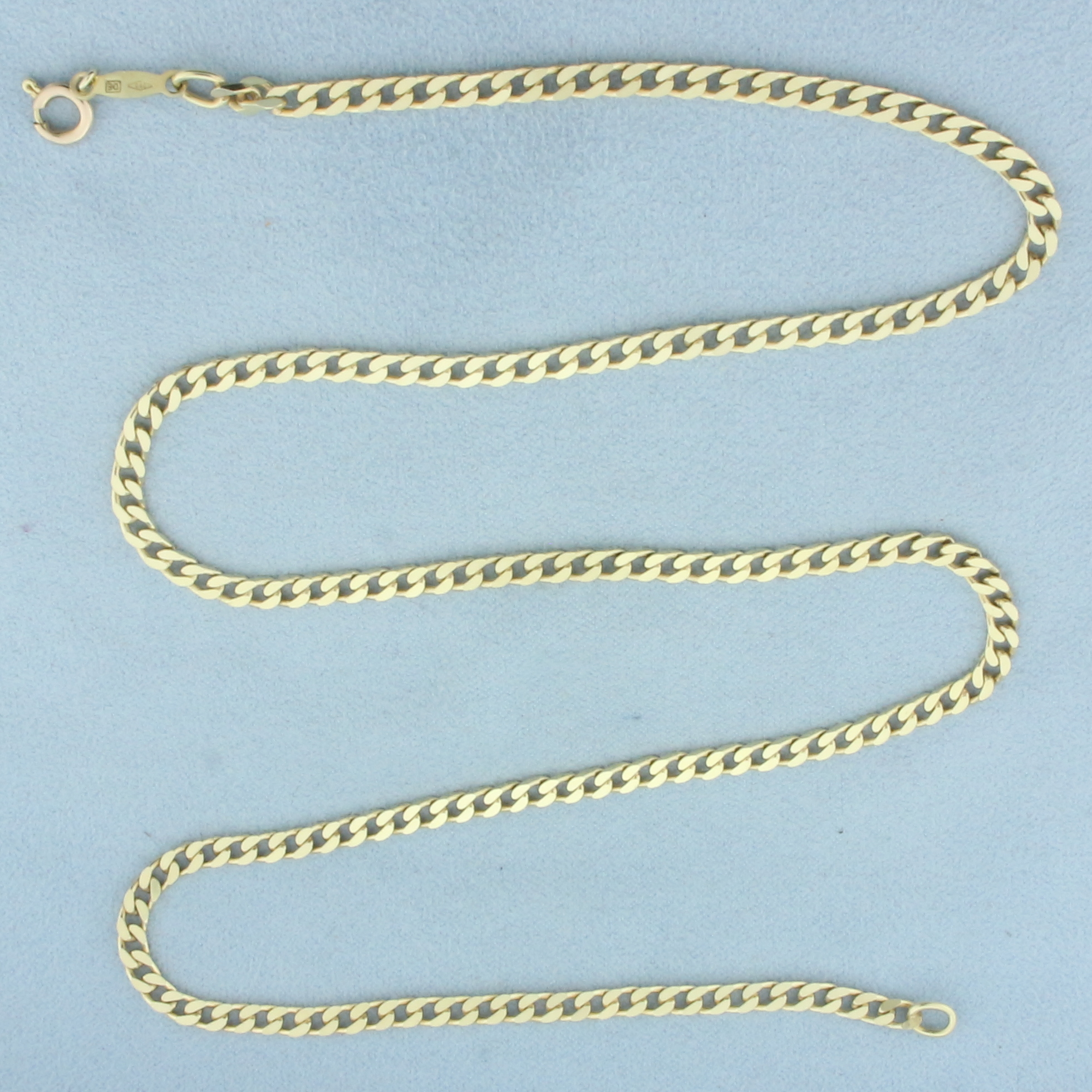 Italian 20 Inch Curb Link Chain Necklace in 14k Yellow Gold | Property Room