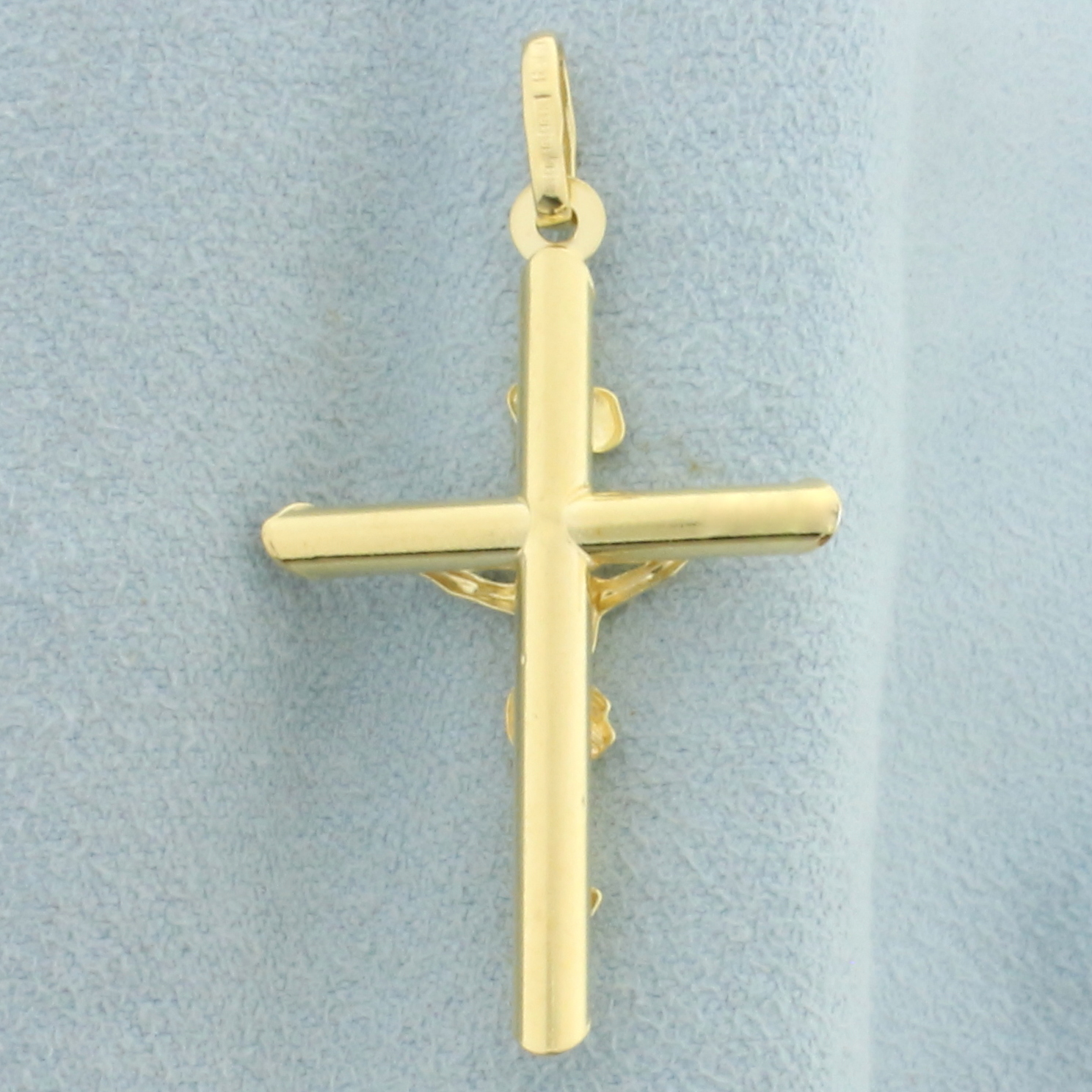Italian Crucifix Cross Pendant in 18k Yellow Gold | Property Room
