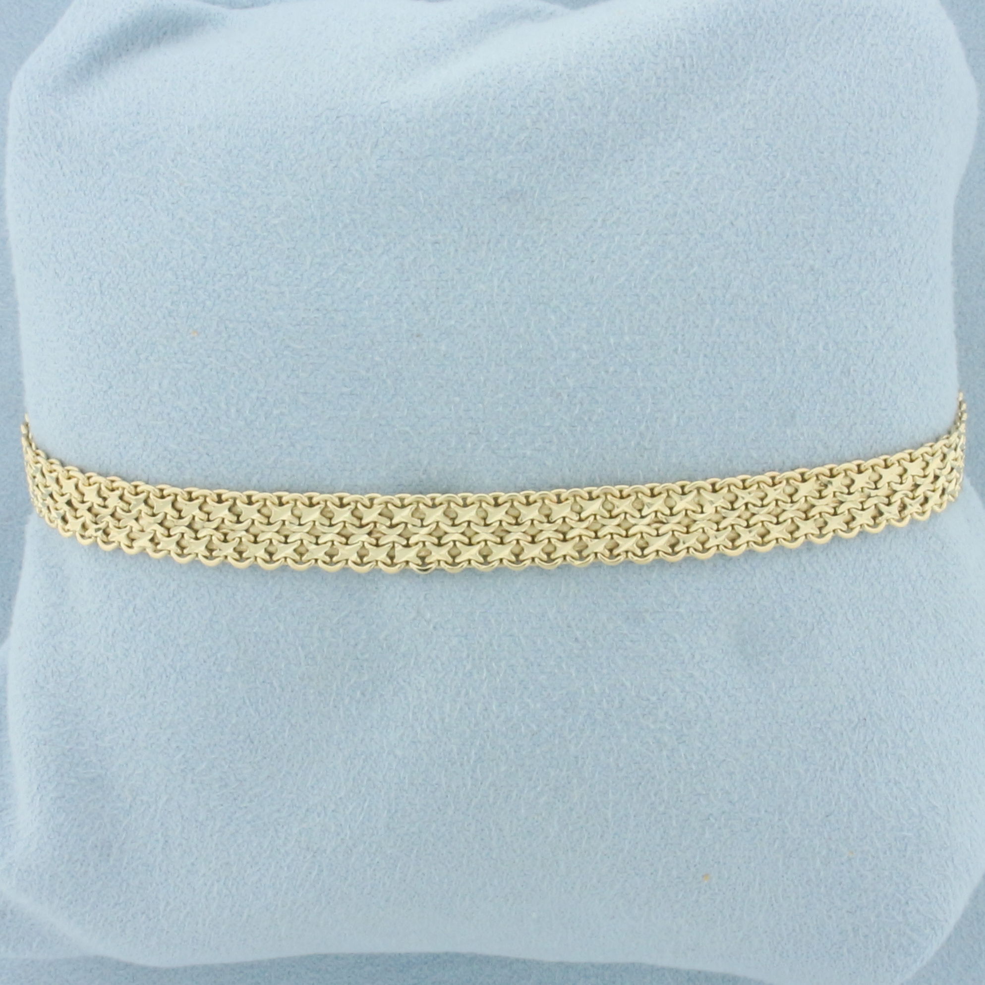 Italian Diamond Cut Mesh Bracelet in 14k Yellow Gold | Property Room