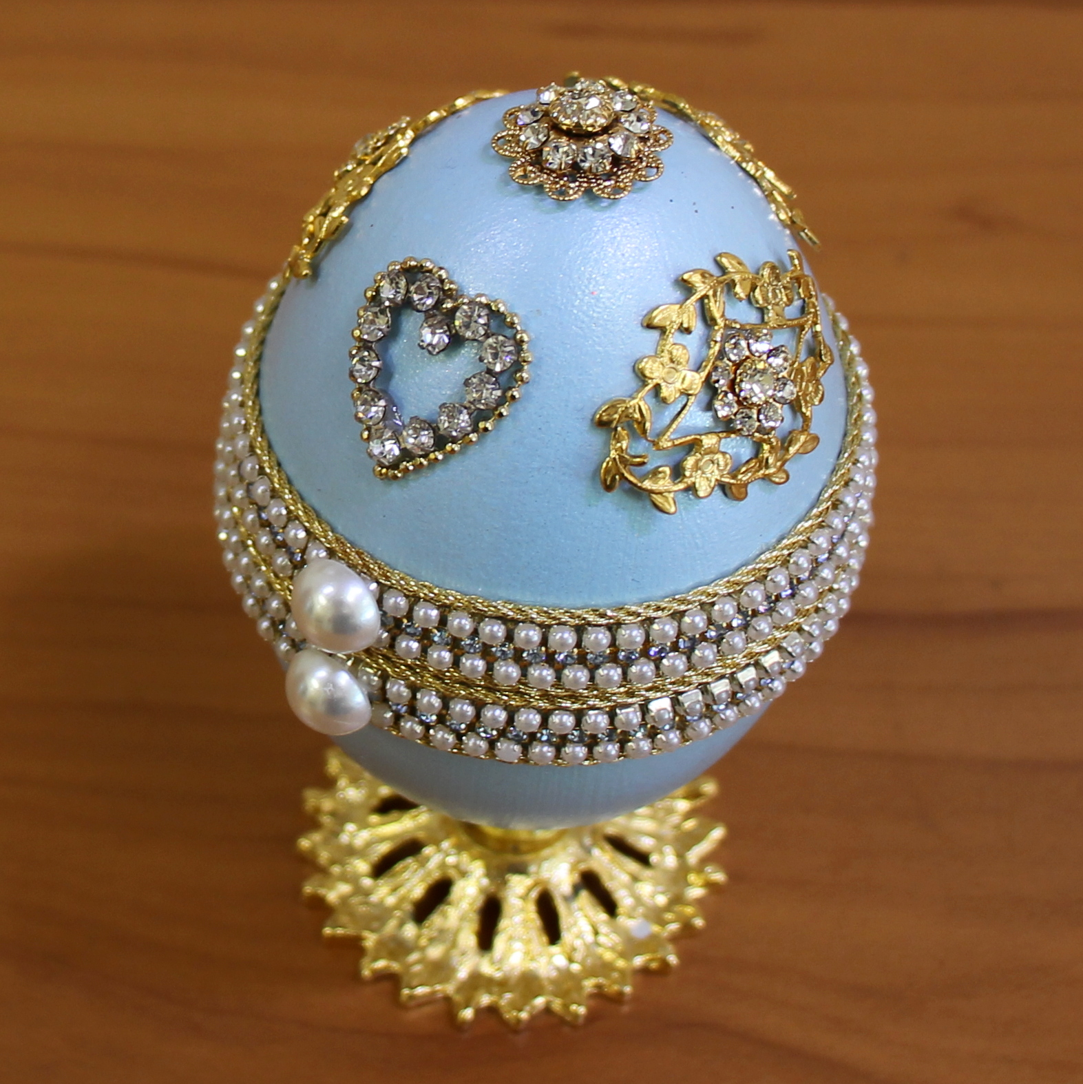Jewelry Treasure Box Faberge Style Goose Egg | Property Room