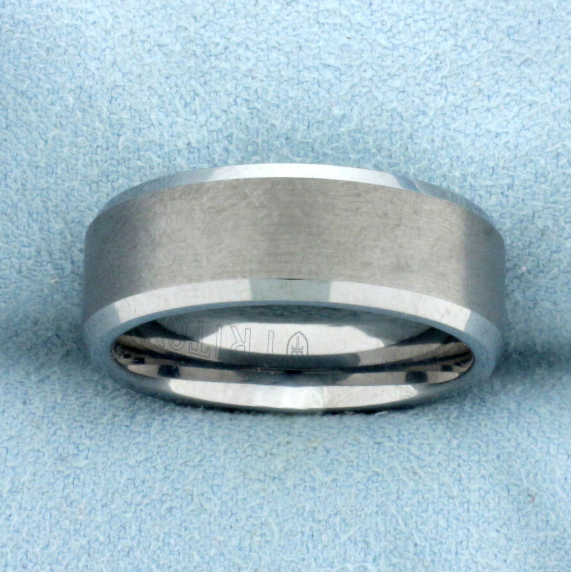 Mens Triton Tungsten Carbide Wedding Band Ring | Property Room