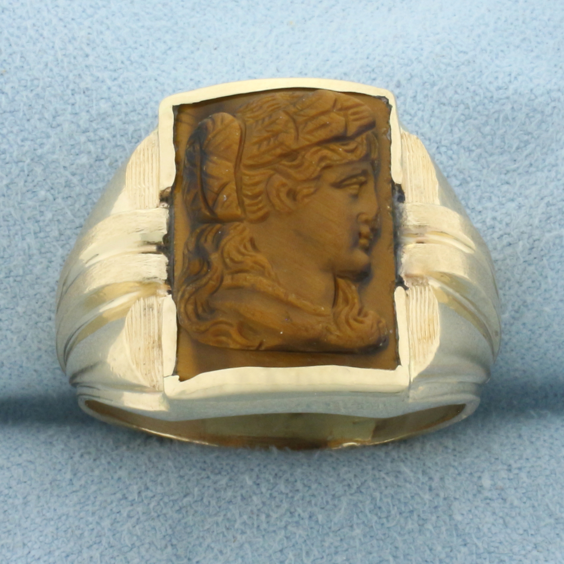 Mens Vintage Carved Tiger's Eye Cameo Ring in 14k Yellow Gold ...
