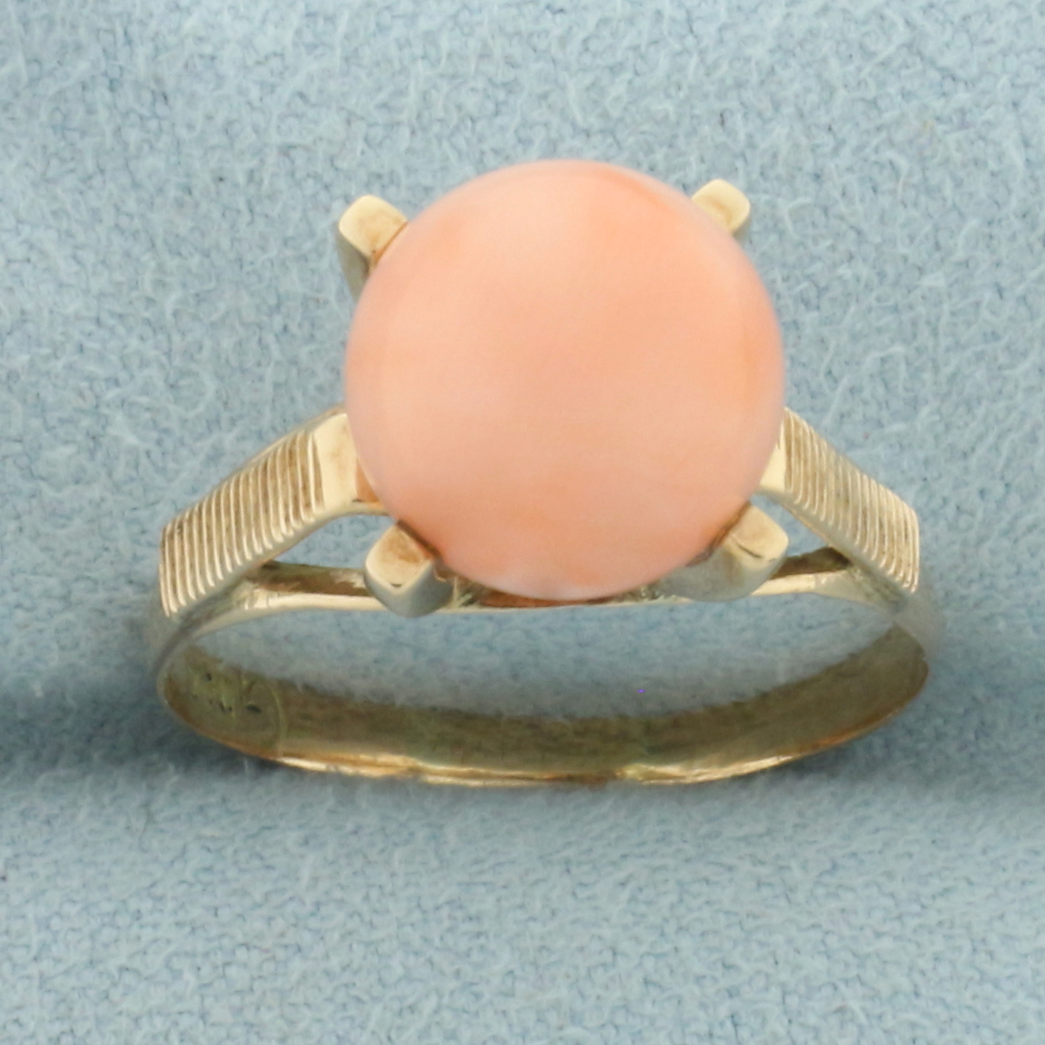 Pink Coral Orb Ring in 18k Yellow Gold | Property Room