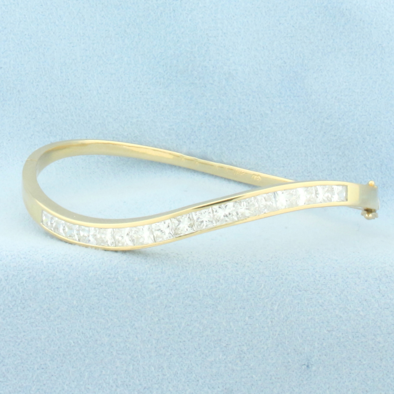 Princess Diamond Wave Design Bangle Bracelet in 18k Yellow Gold ...