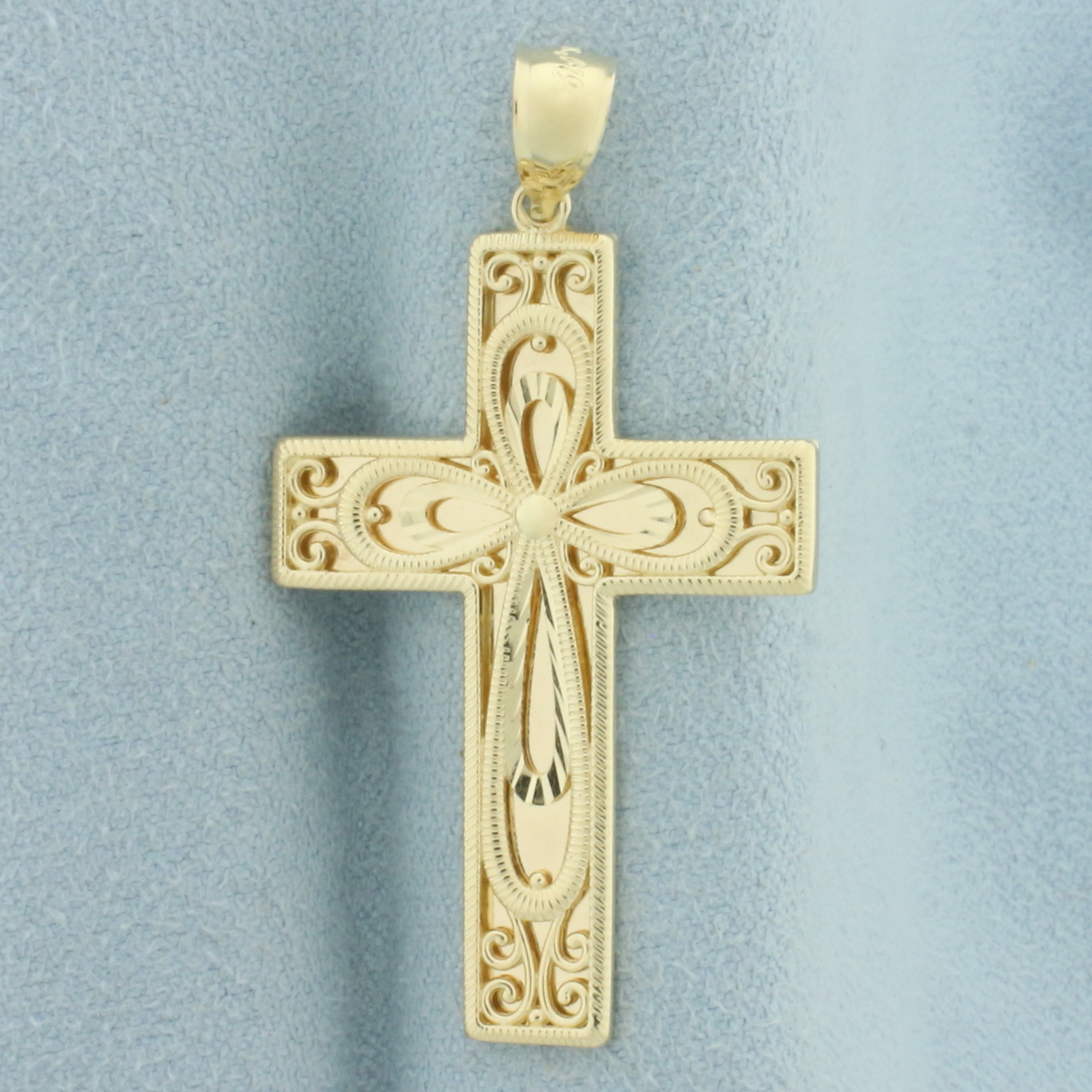 Serenety Prayer Cross Pendant in 14k Yellow Gold | Property Room