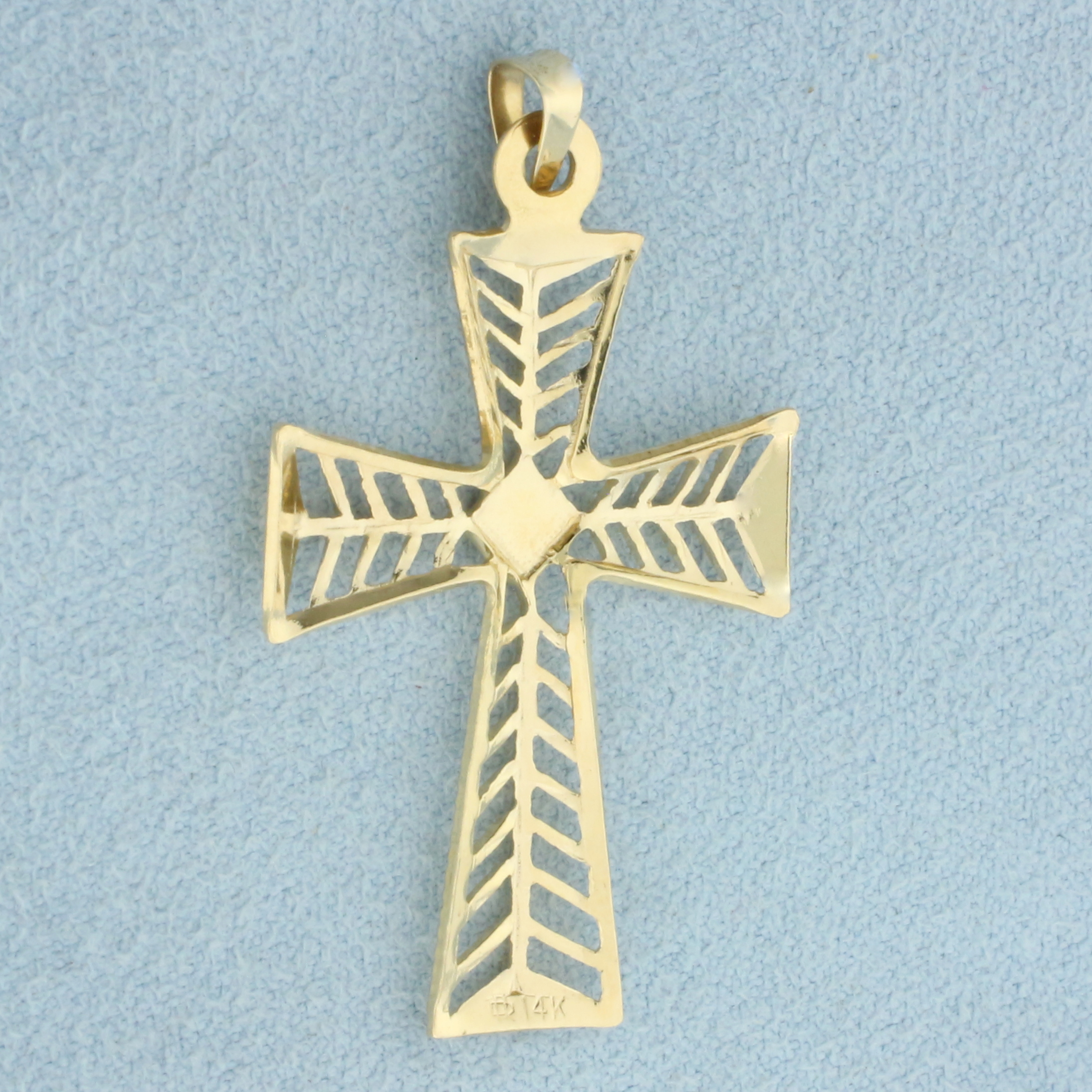 Unique Cross Pendant in 14k Yellow Gold | Property Room