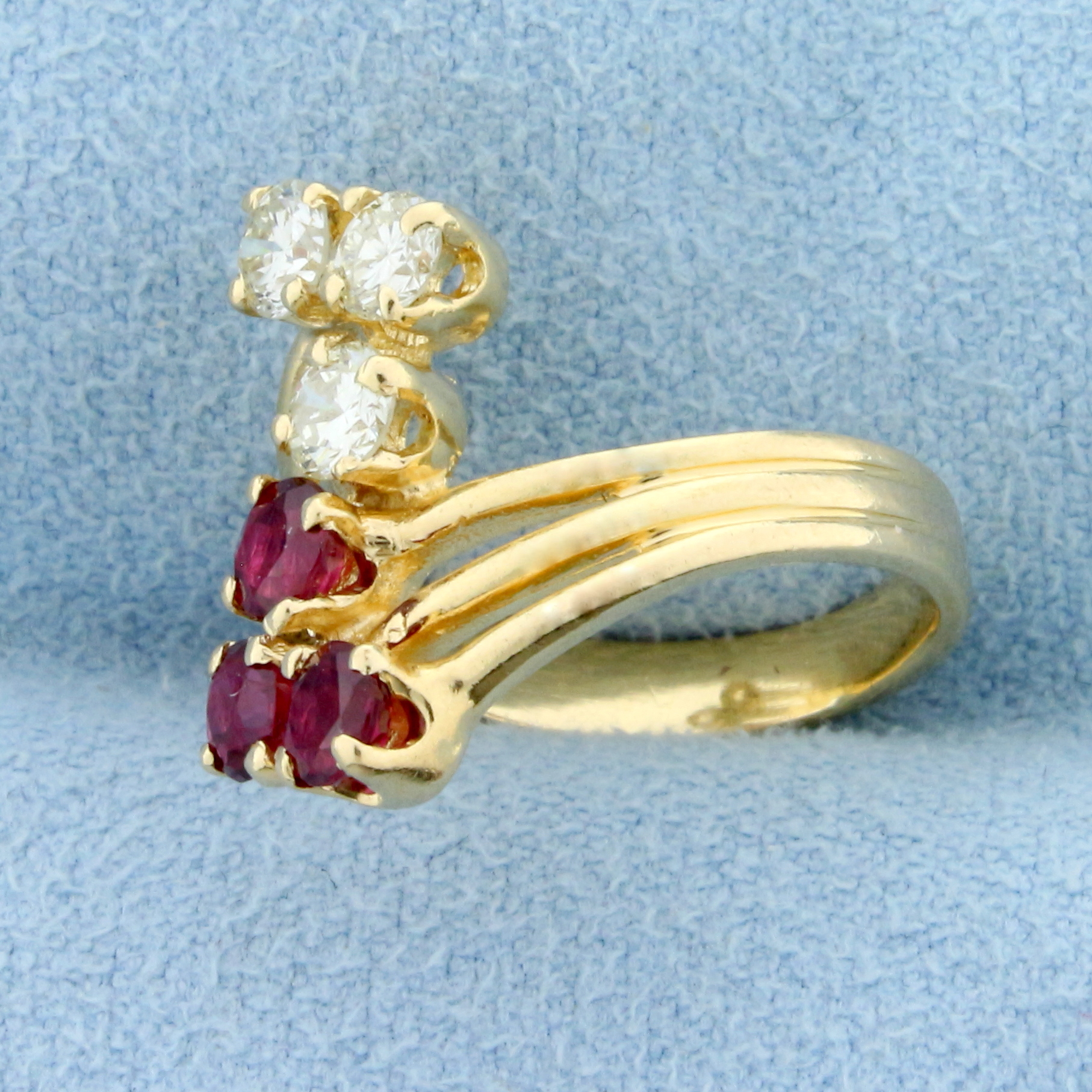 Vintage 1ct TW Natural Ruby and Diamond Ring in 14K Yellow Gold ...