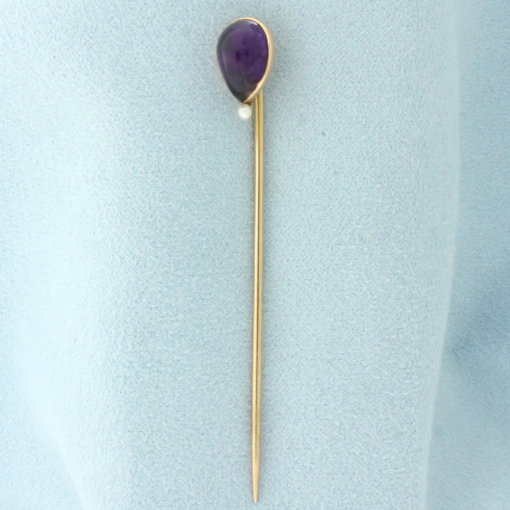 Vintage Amethyst Stick Pin in 14k Yellow Gold | Property Room