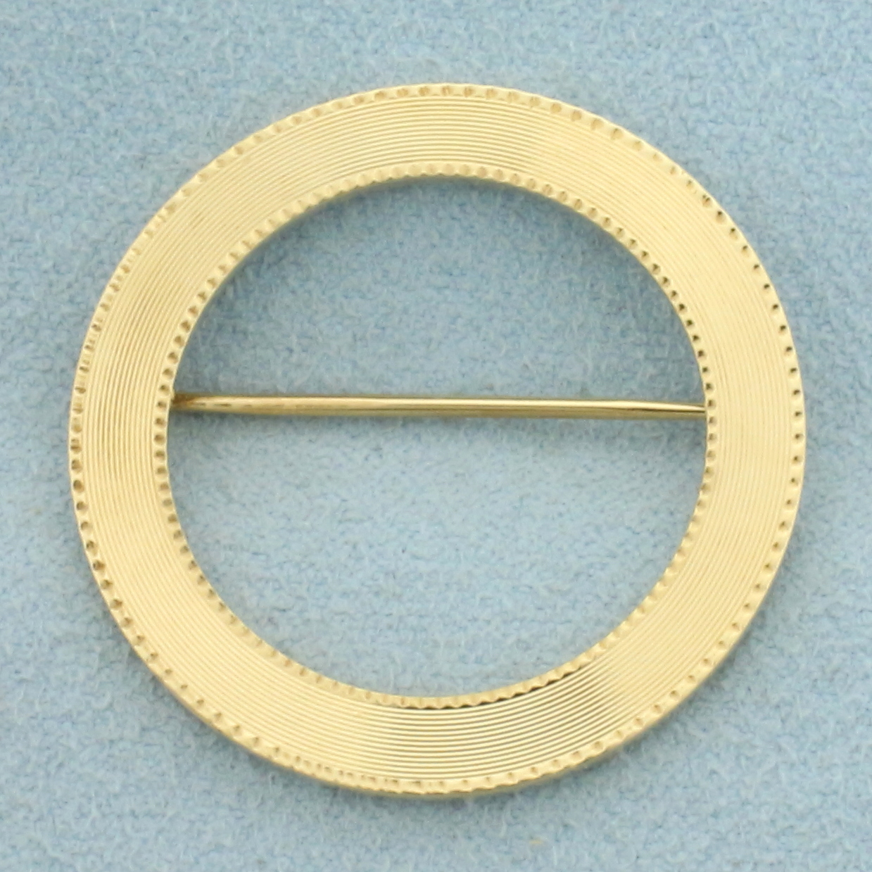 Vintage Circle Pin in 14K Yellow Gold | Property Room