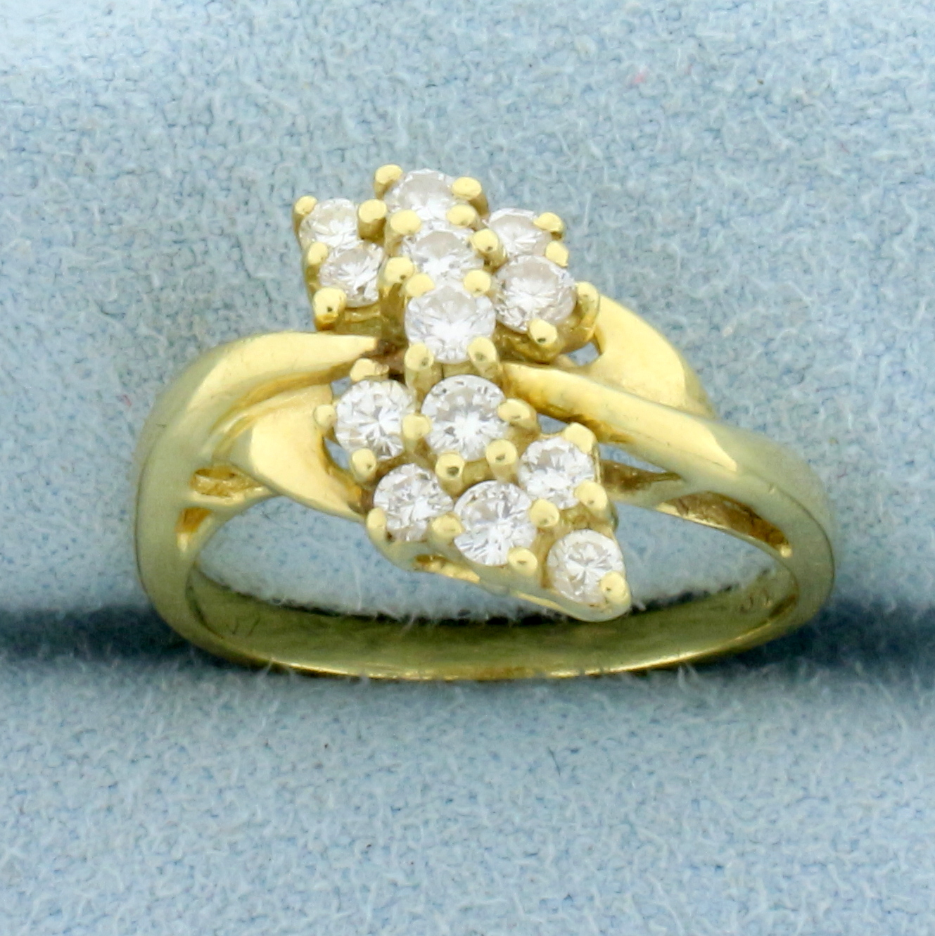 Vintage Diamond Cluster Ring in 18K Yellow Gold | Property Room