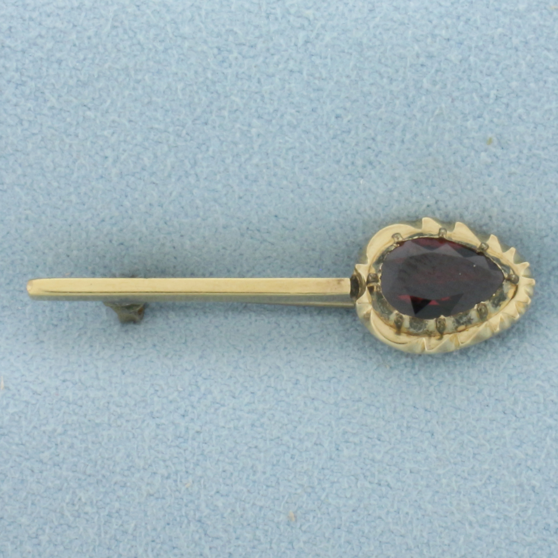Vintage Garnet Pin in 14k Yellow Gold | Property Room