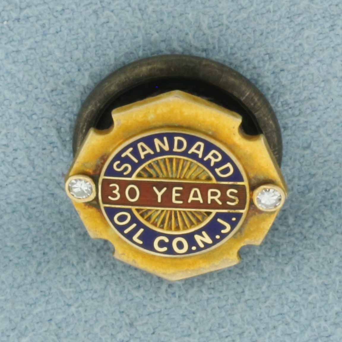 Vintage Standard Oil 30 Years Diamond Pin in 14k Yellow Gold | Property ...