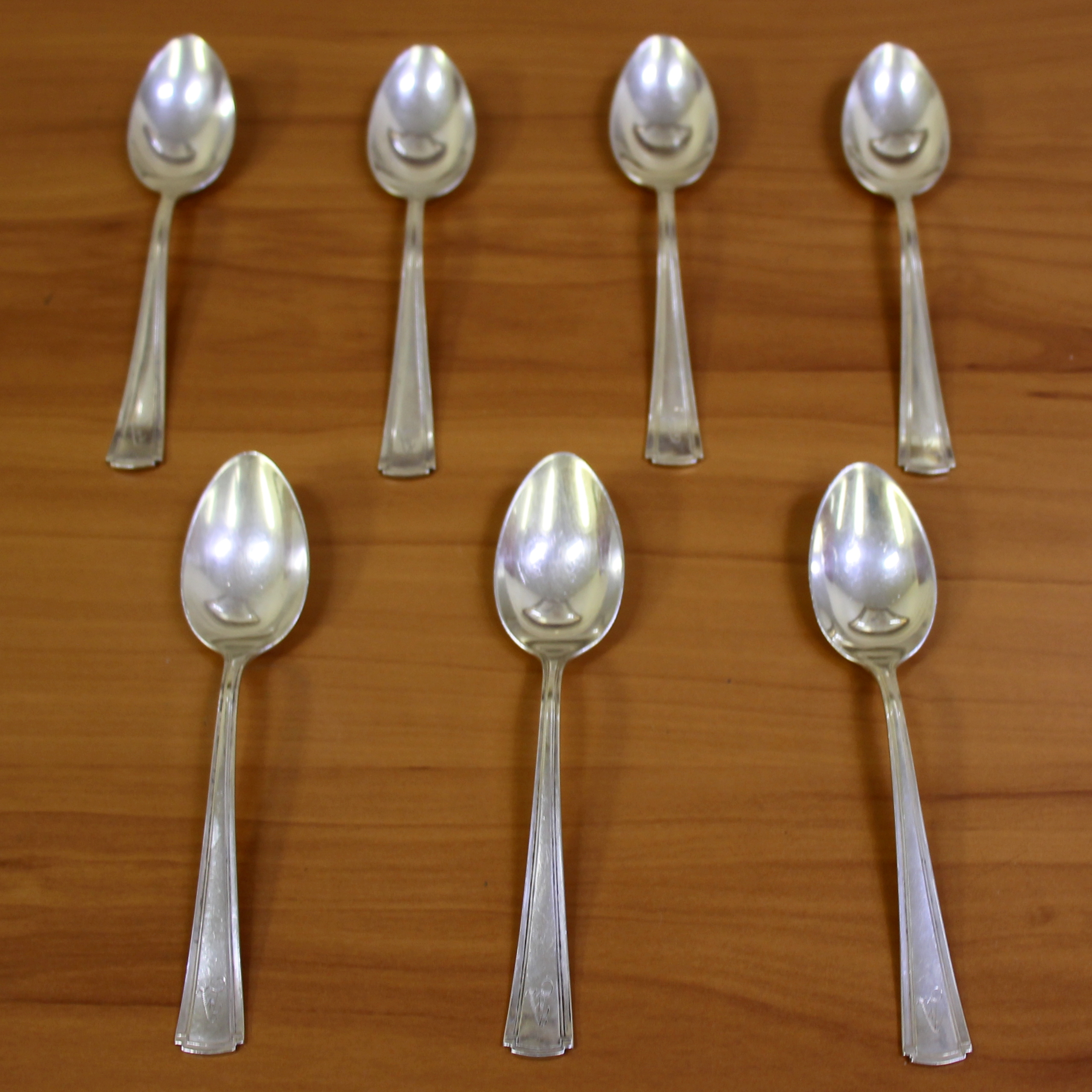 Watson Wentworth Sterling Silver Set of 7 Teaspoons | Property Room