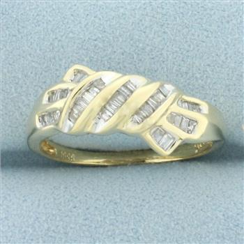 Baguette Diamond Ribbon Knot Design Ring in 14k Yellow Gold | Property Room