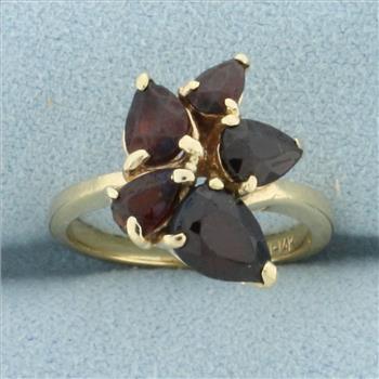 Garnet Flower Design Ring in 14k Yellow Gold | Property Room