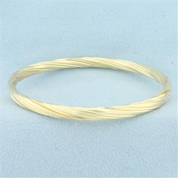Hinged Twisting Design Bangle Bracelet in 14k Yellow Gold | Property Room