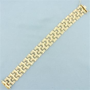 Italian Tank Tread Link Bracelet in 14k Yellow Gold | Property Room