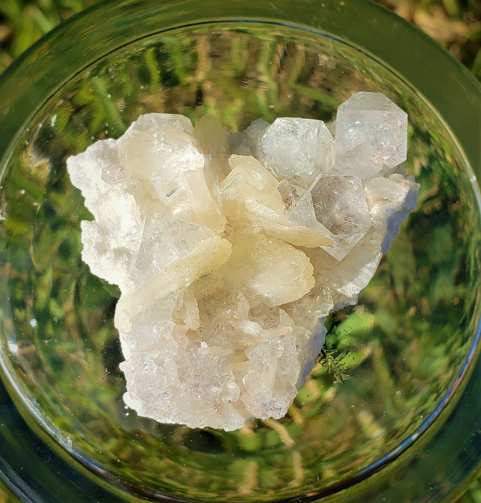 Fascinating and Beauty of a Apophyllite Crystal | Property Room