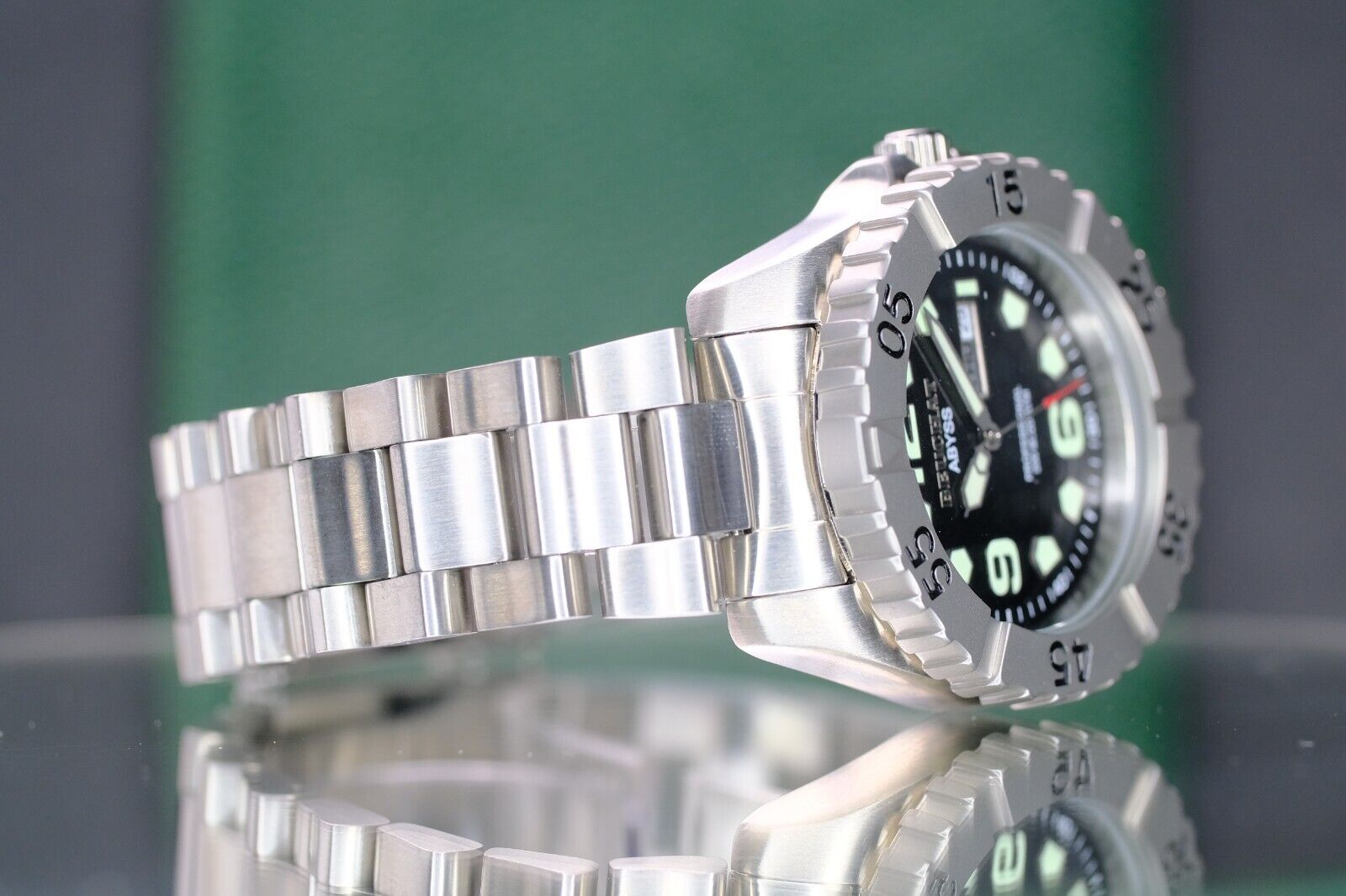 BEUCHAT ABYSS DIVERS MENS WATCH BLACK ARABIC DIAL ROTATING BEZEL 200M ...