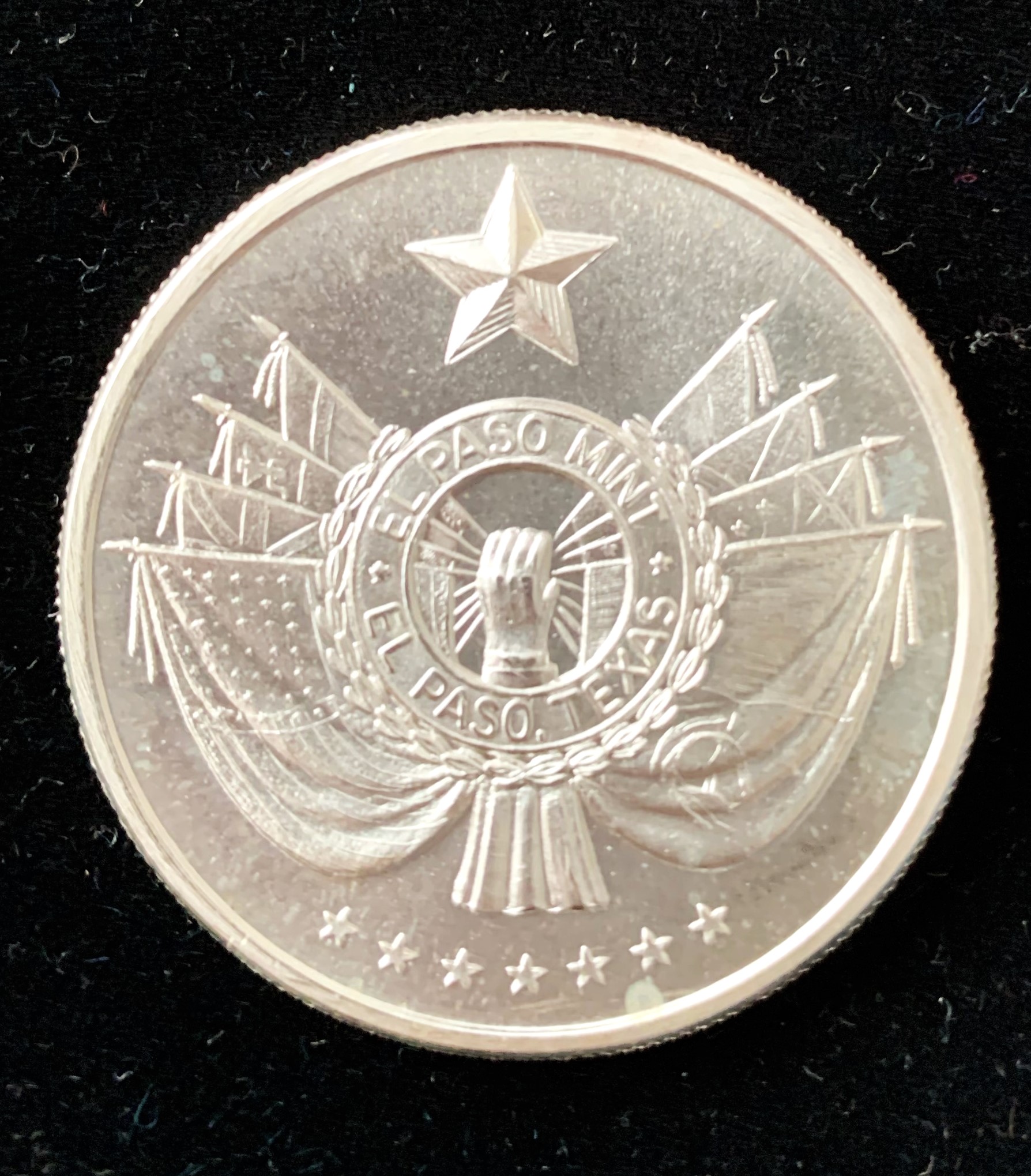EL PASO MINT 1 TROY OZ .999 PURE SILVER , UNC BRILLIANT SHINE ...