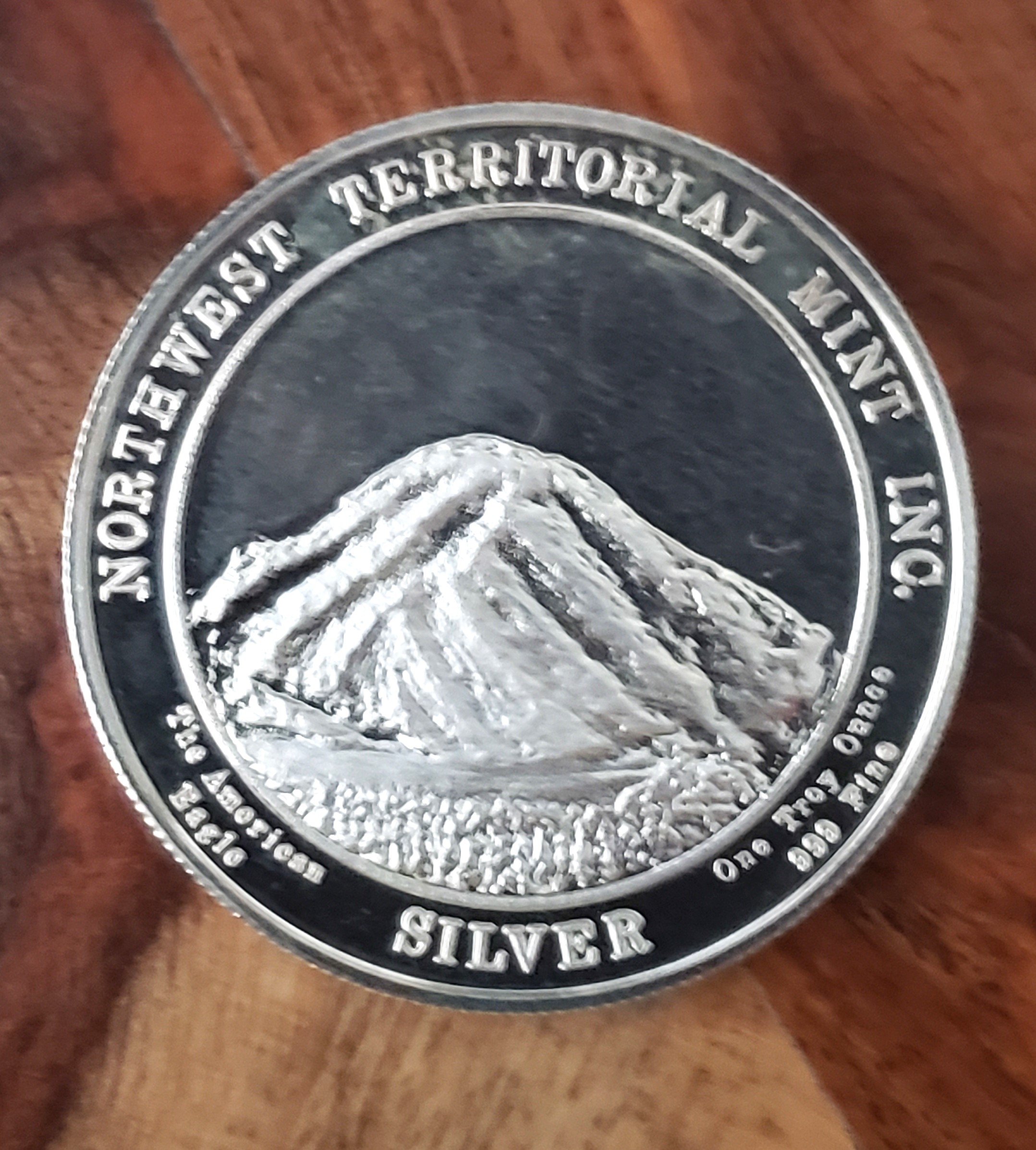 1 oz .999 Classic Silver Round | Property Room