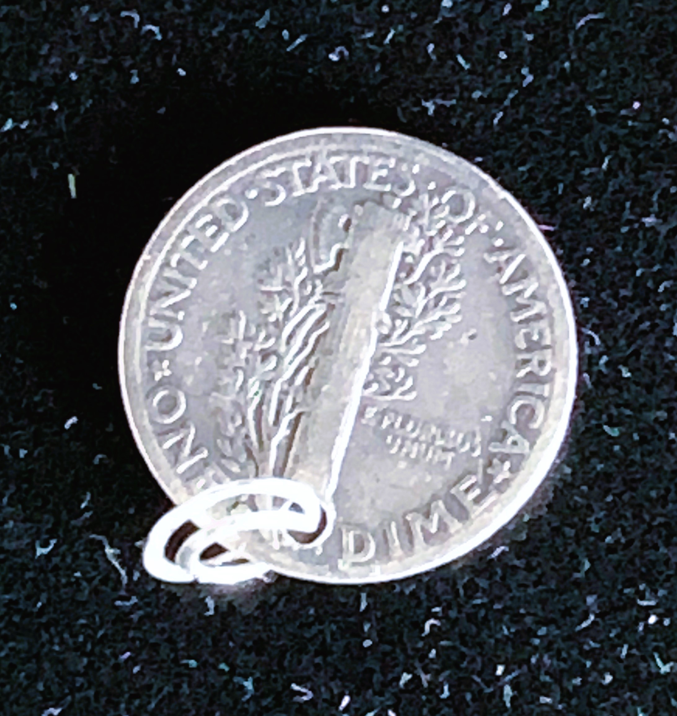 .900 SILVER 1936 MERCURY DIME CHARM/PENDANT JEWELRY | Property Room