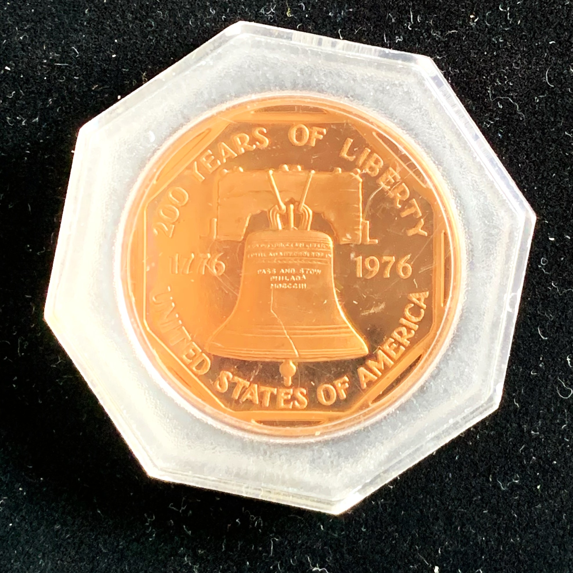 VINTAGE UNCIRCULATED 1776- 1976 BICENTENNIAL 200 YEARS OF LIBERTY IN ...