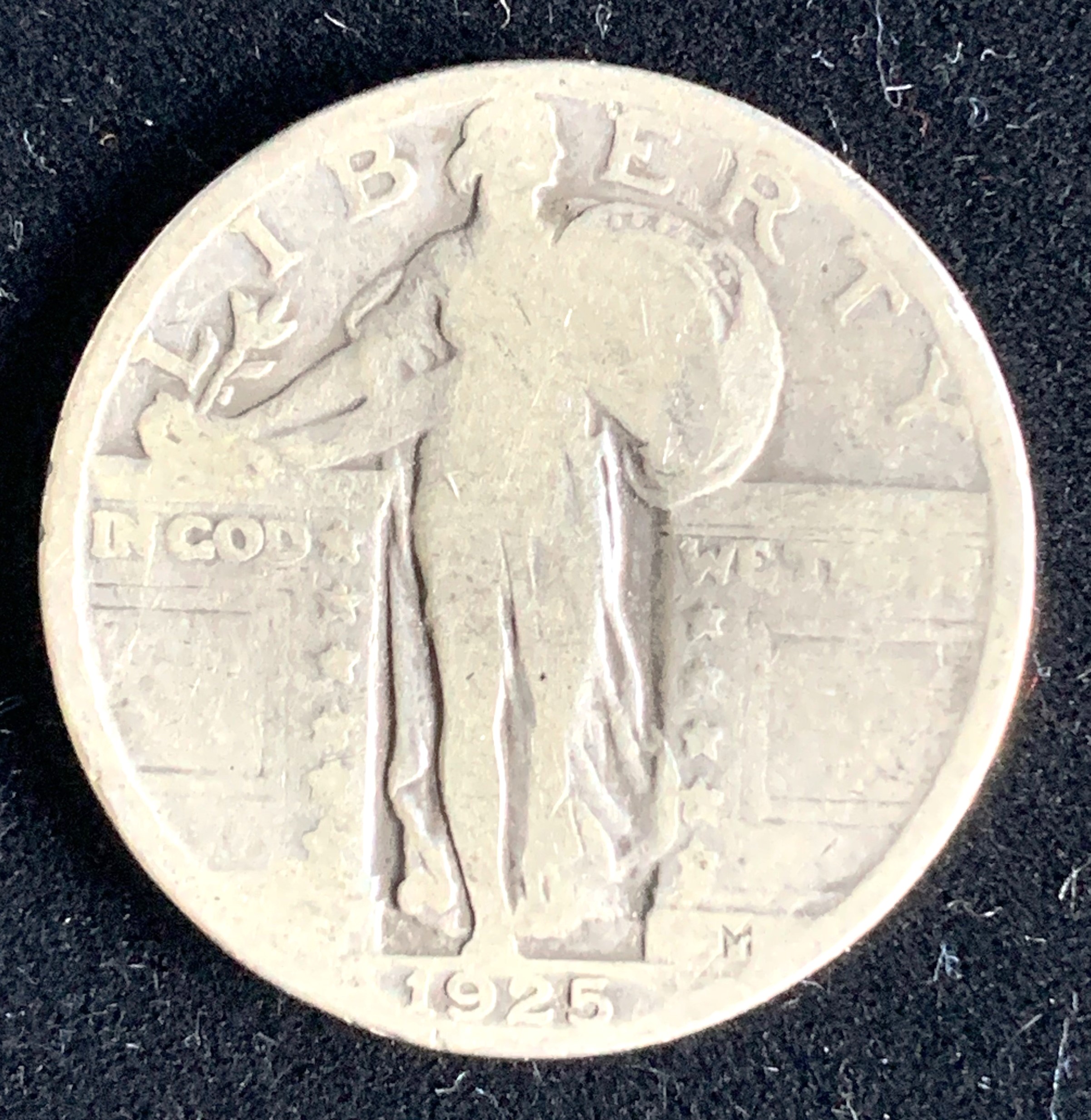 1925 SILVER STANDING LIBERTY QUARTER | Property Room