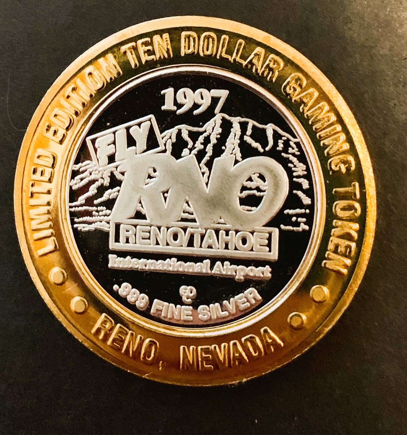 $10 LIMITED EDITION BUCKING BRONCO GAMING TOKEN 1997 RNO RENO/TAHOE ...