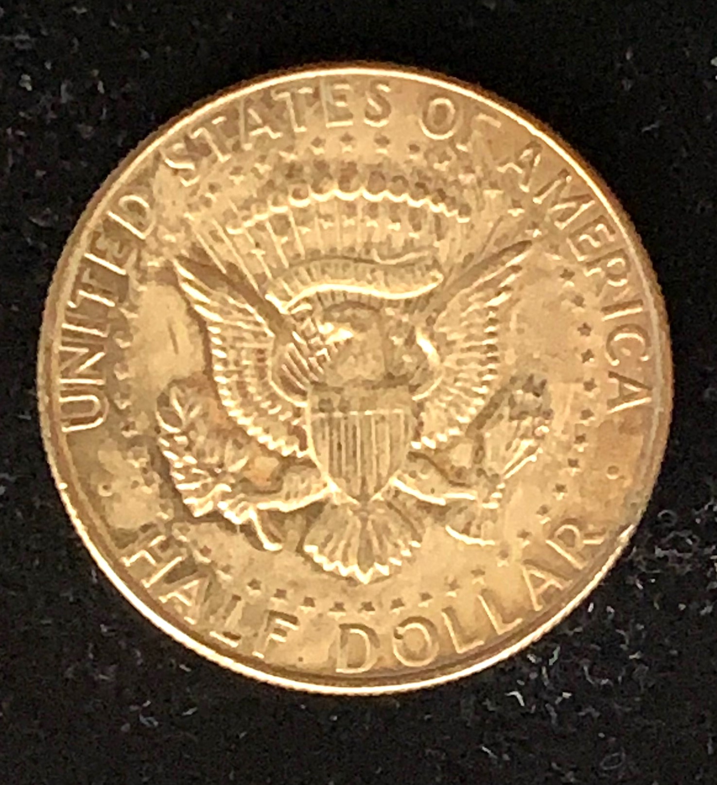 KENNEDY HALF DOLLAR 1968 GOLD PLATED VF WITH COA | Property Room