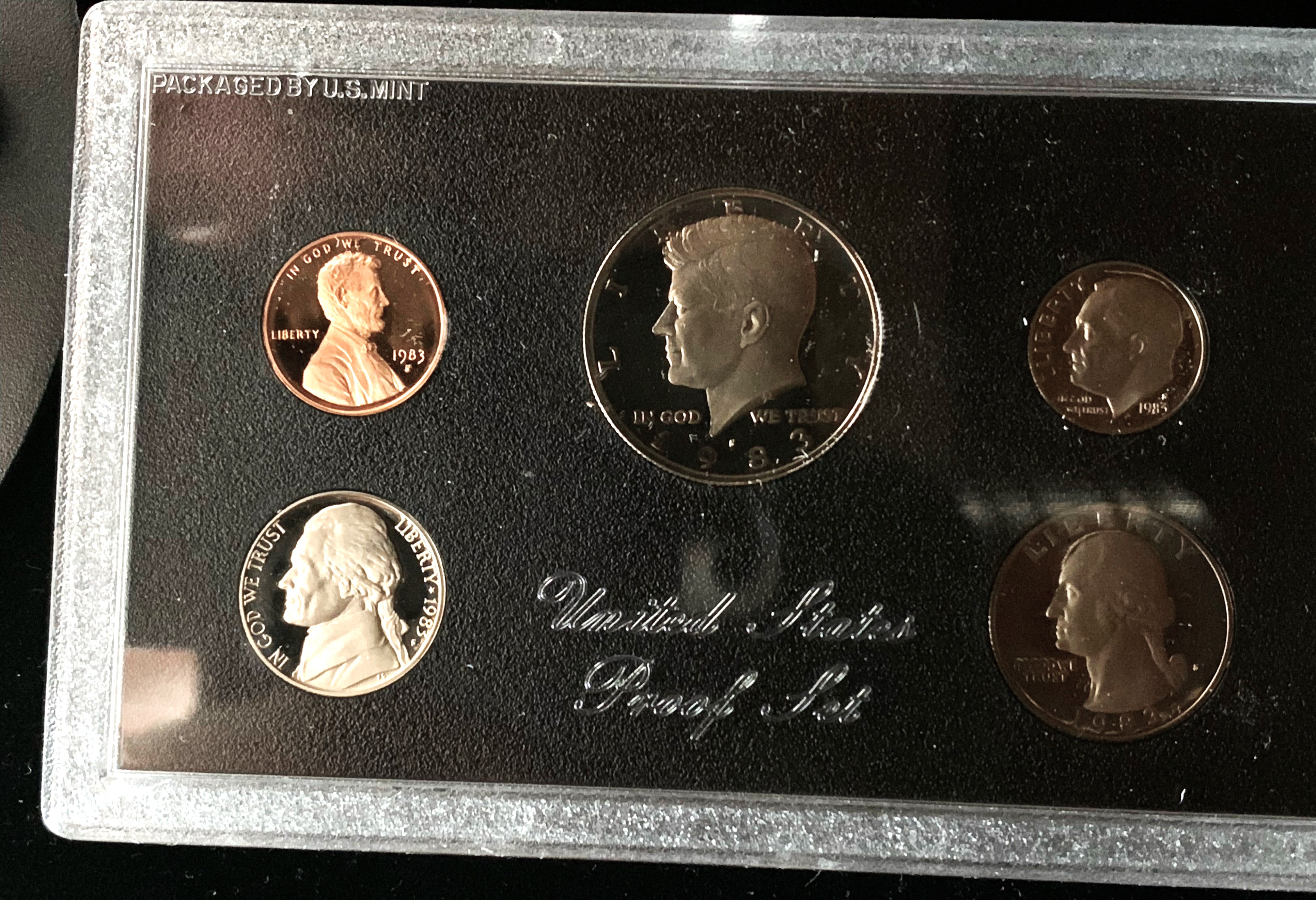 1983 UNITED STATES PROOF SET 5 COINS IN ORIG GOV PKG | Property Room