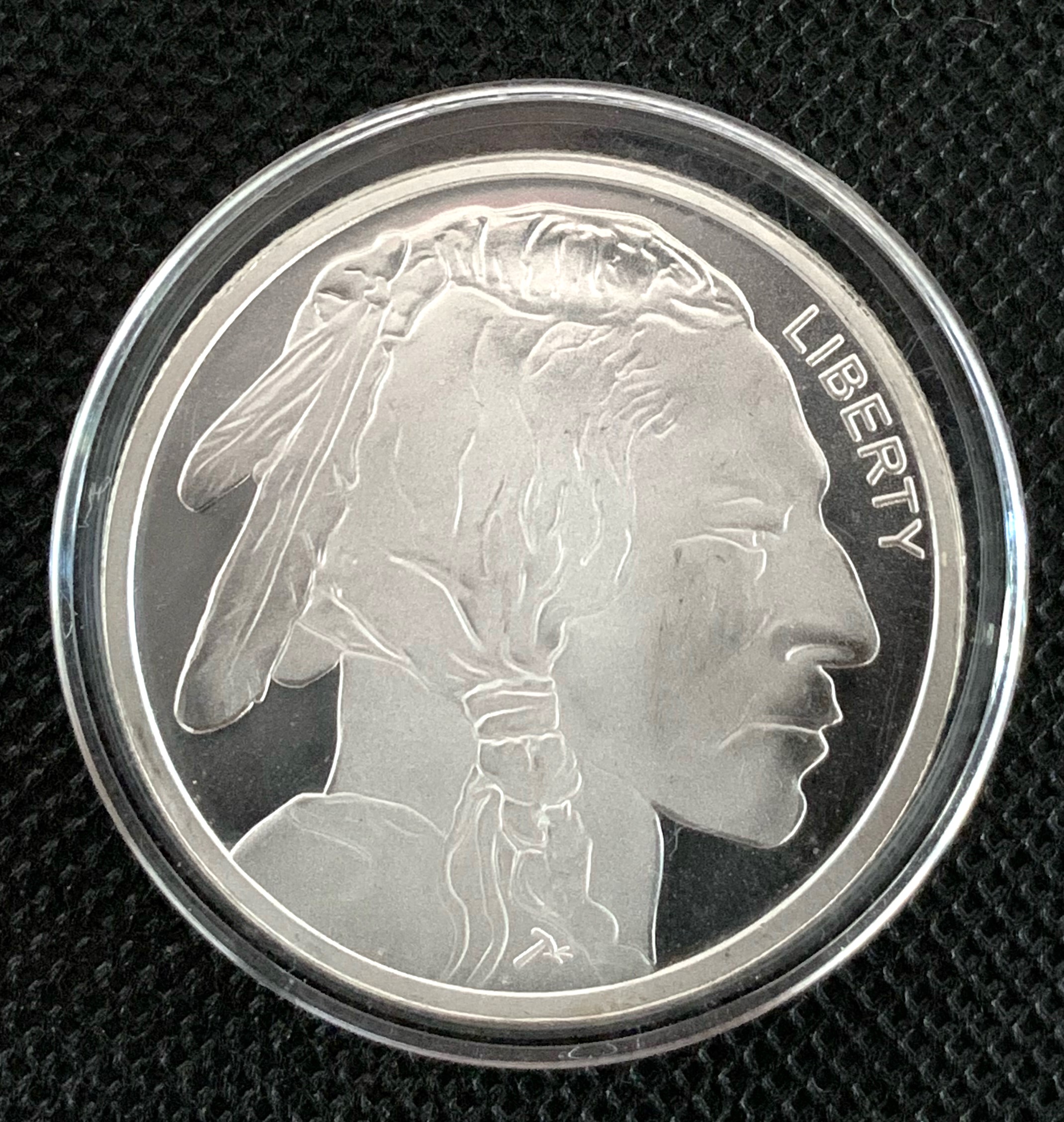BUFFALO .999 PURE SILVER UNCIRCULATED GEM PROOF IN CASE | Property Room