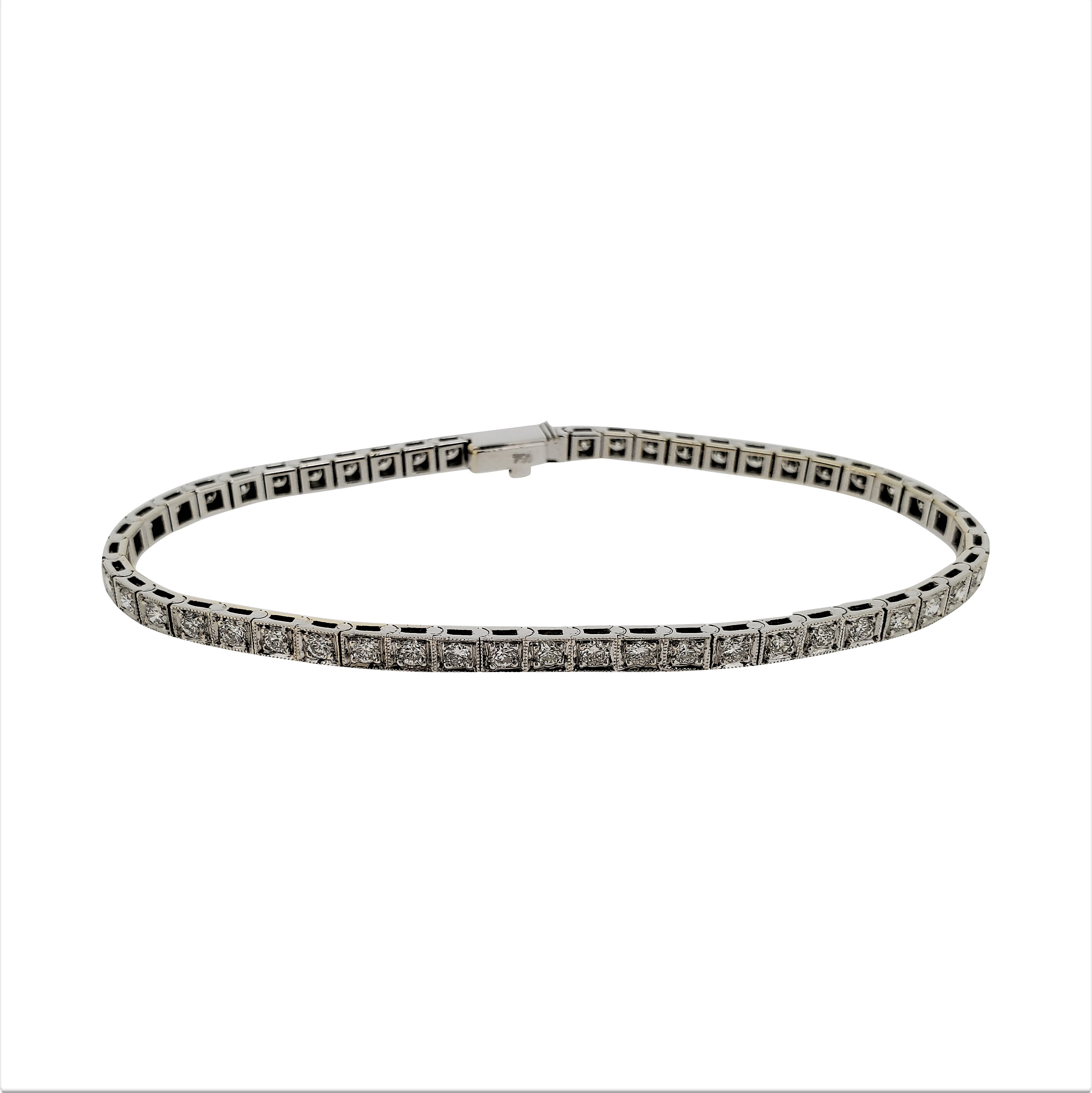 18 Karat White gold diamond box link line bracelet | Property Room
