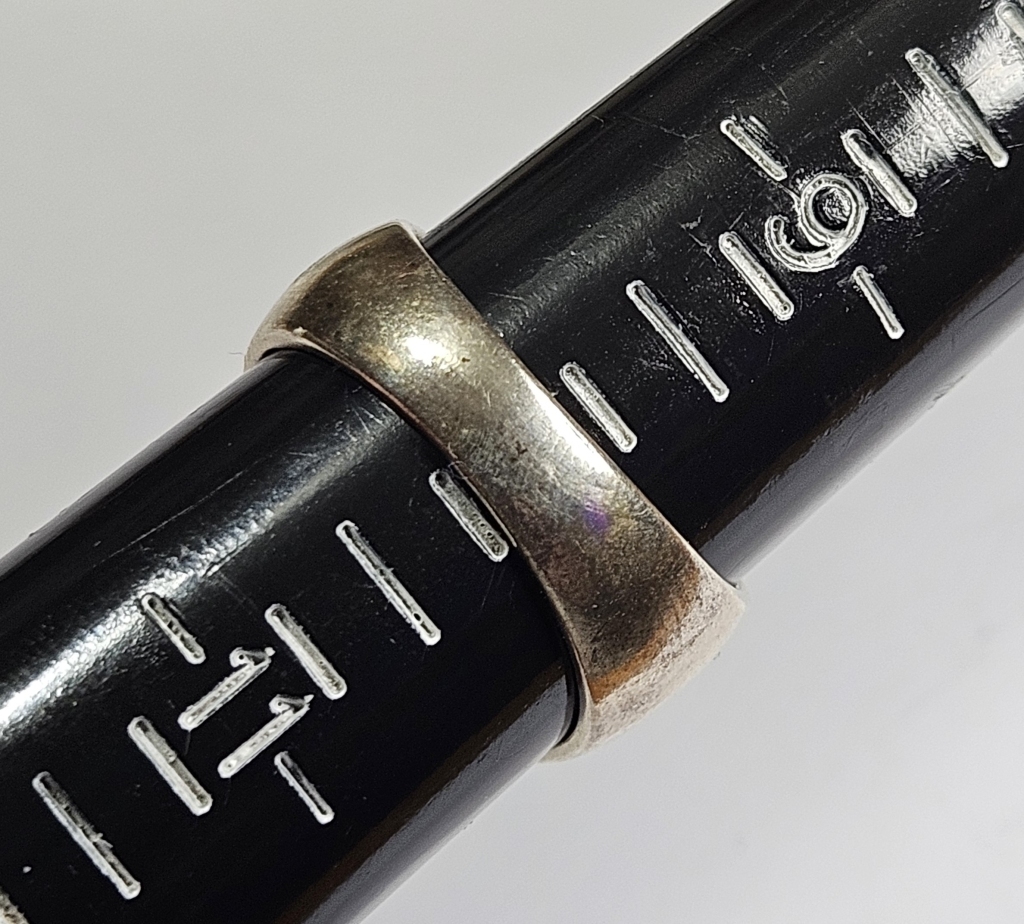 Sterling Silver Chip Inlay Ring | Property Room